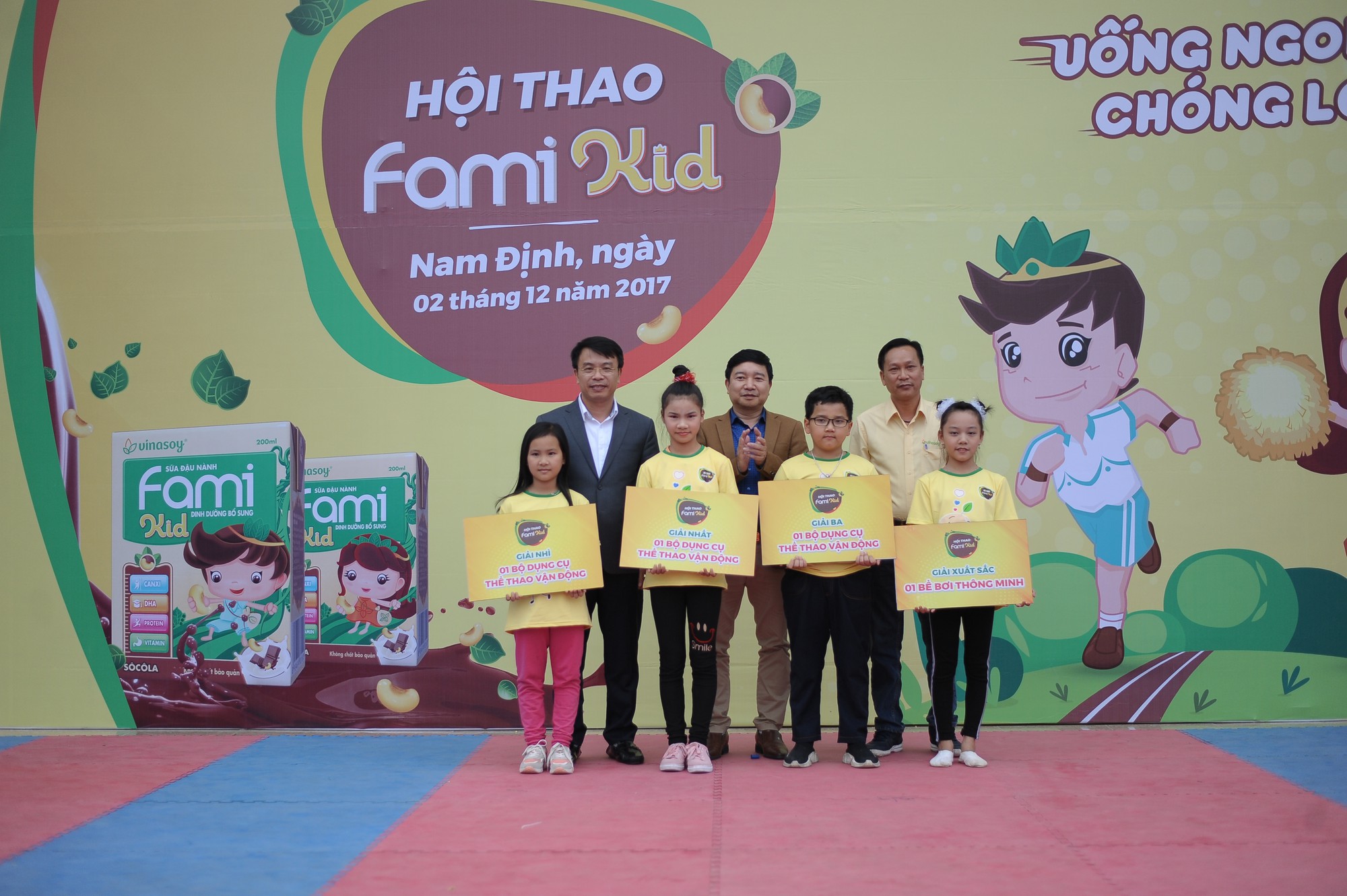 Hội thao Fami Kid "bùng nổ" tại Nam Định - Tuổi Trẻ Online