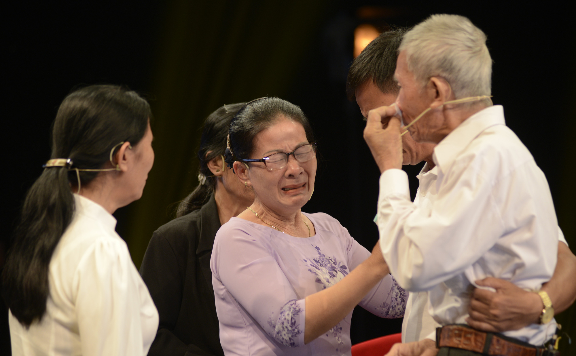 Như chưa hề có cuộc chia ly: Dù đau mấy cũng thành dĩ vãng - Tuổi Trẻ ...