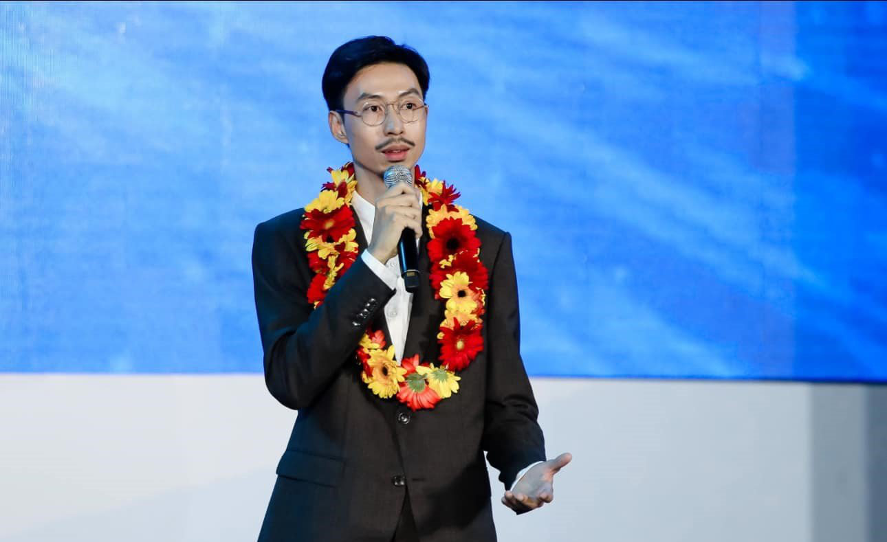 Đen Vâu bảo việc tốt thì ai cũng làm được - Tuổi Trẻ Online