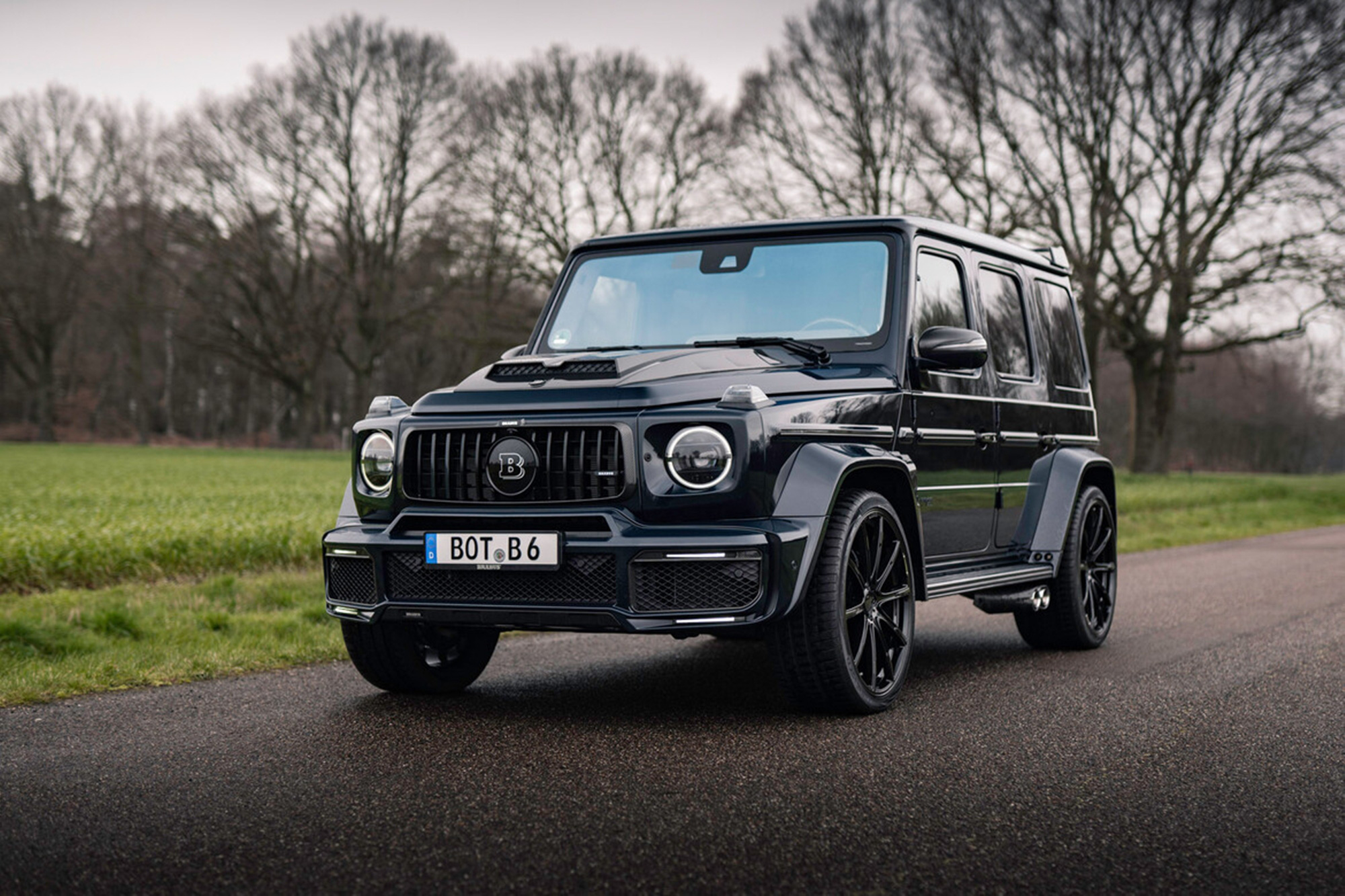 Mercedes-AMG G 63 lên đời sức mạnh khủng 900 mã lực, kèm thuyền và đồng ...