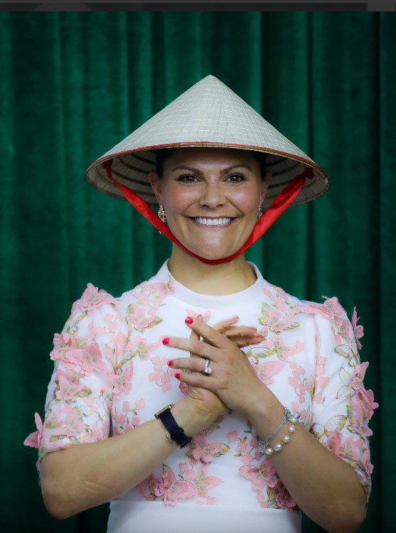 Nữ hoàng Đan Mạch truyền ngôi cho con trai, còn bao nhiêu vị vua trên ...