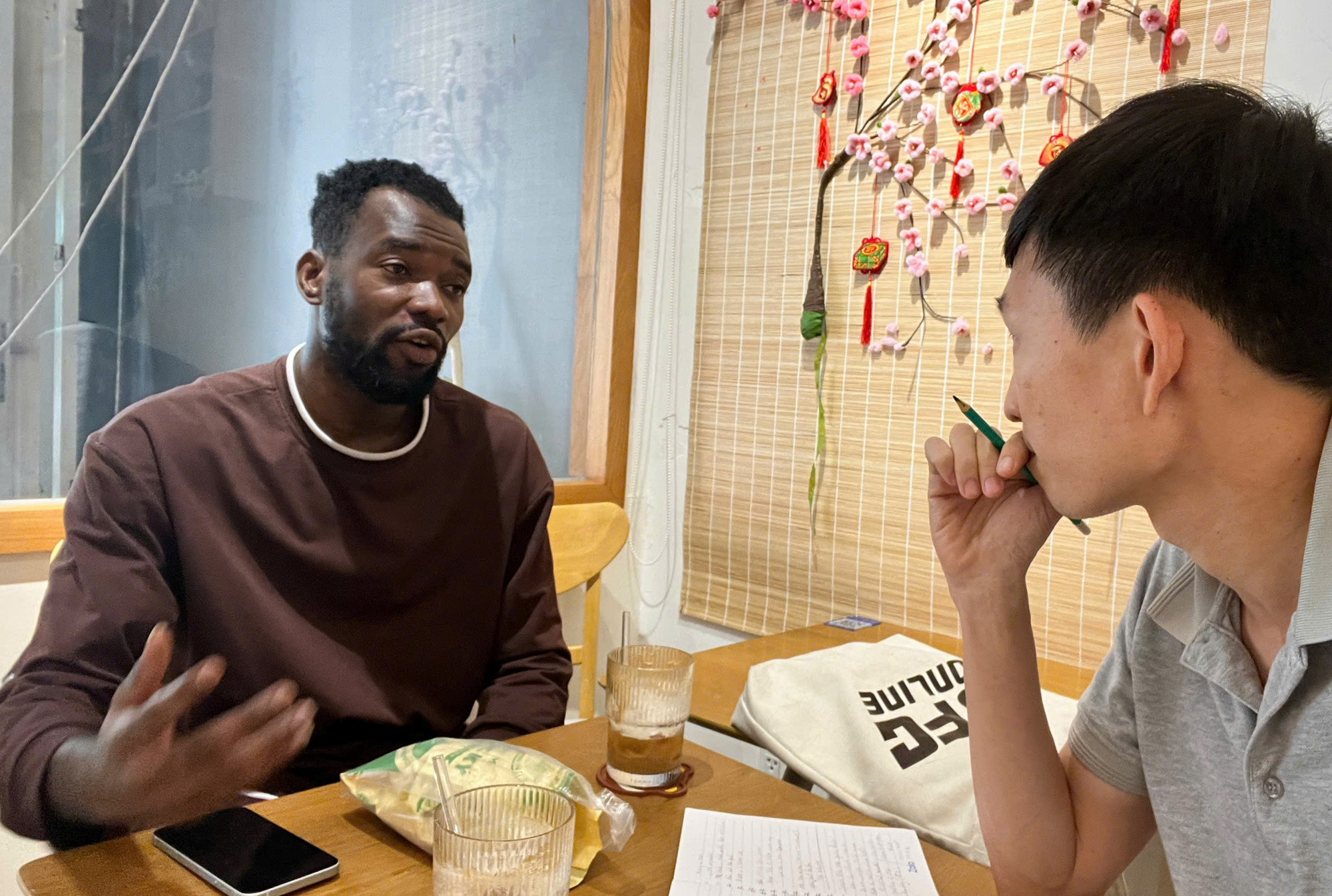 CLB Hoàng Anh Gia Lai tố cáo, Martin cầu cứu Đại sứ quán Ghana - Tuổi ...