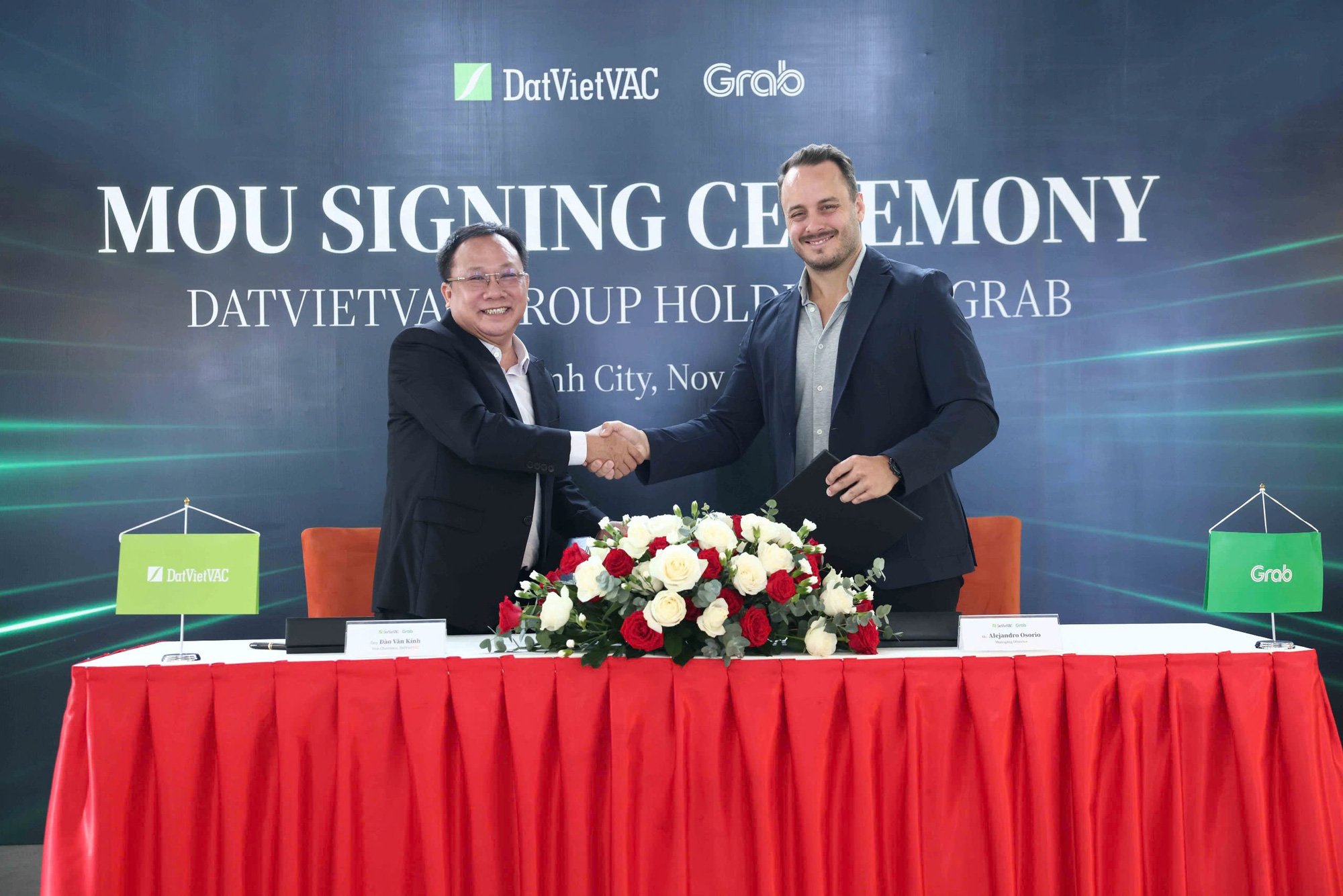Grab hợp tác với DatVietVAC - Tuổi Trẻ Online