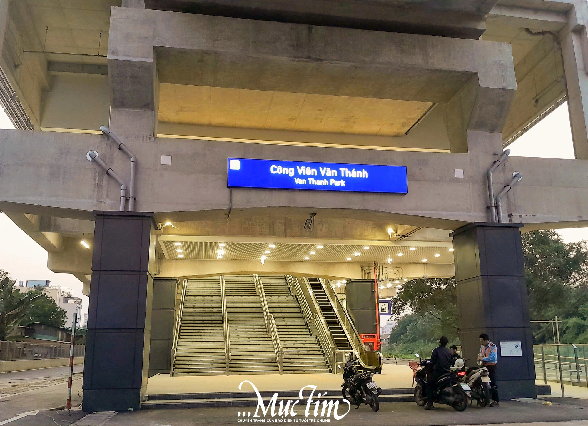 Hướng dẫn cách tìm tuyến xe buýt đi ga metro