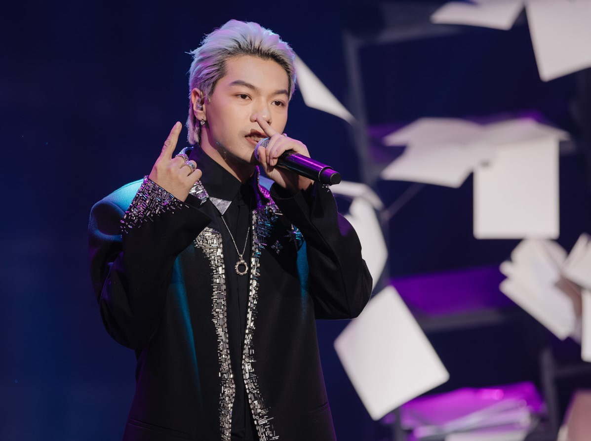 Quá trời buồn khi Queen B, Dangrangto rút lui khỏi chung kết Rap Việt ...