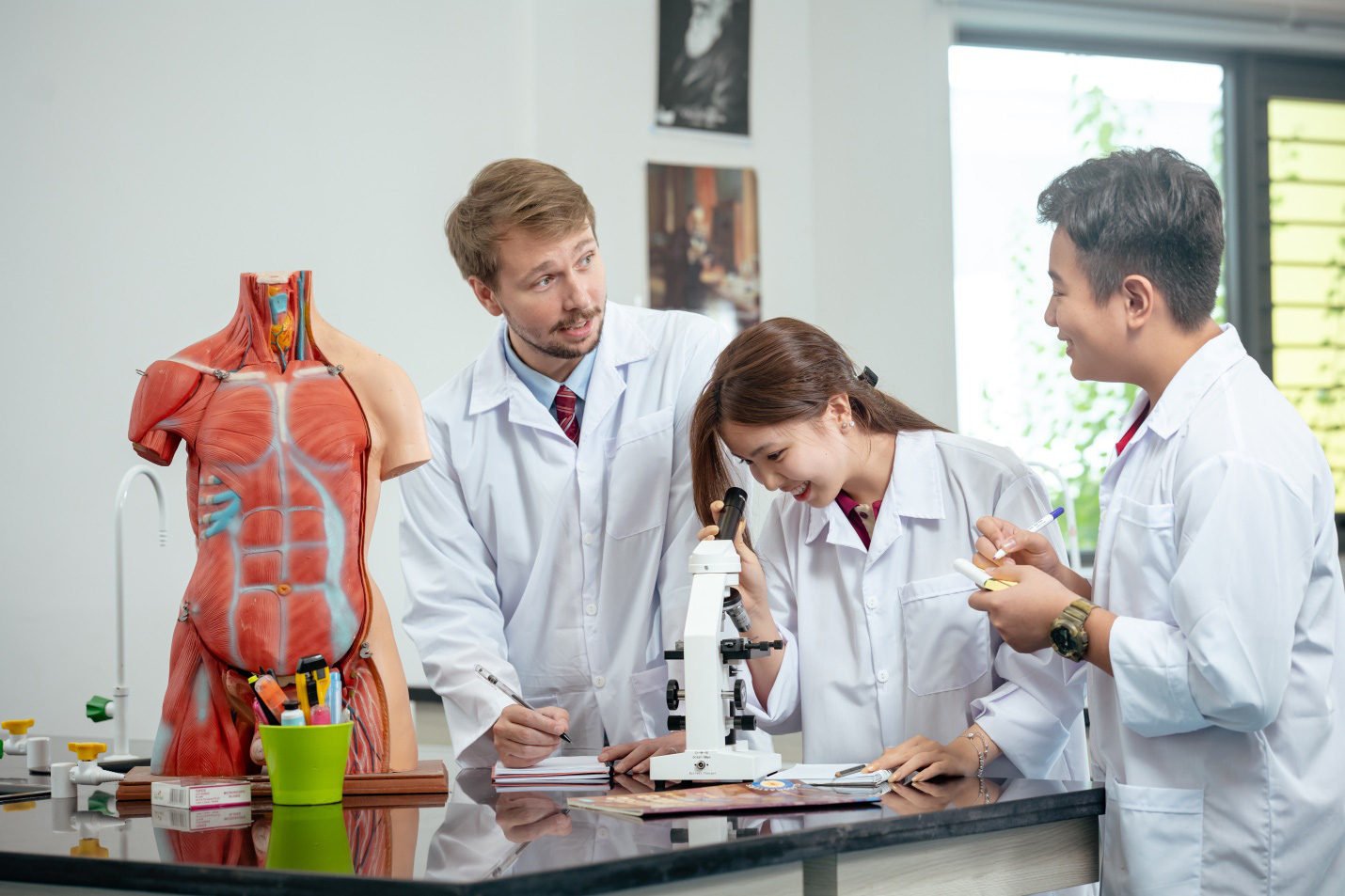 Những giá trị của bằng A Level có thể bạn chưa biết - Tuổi Trẻ Online