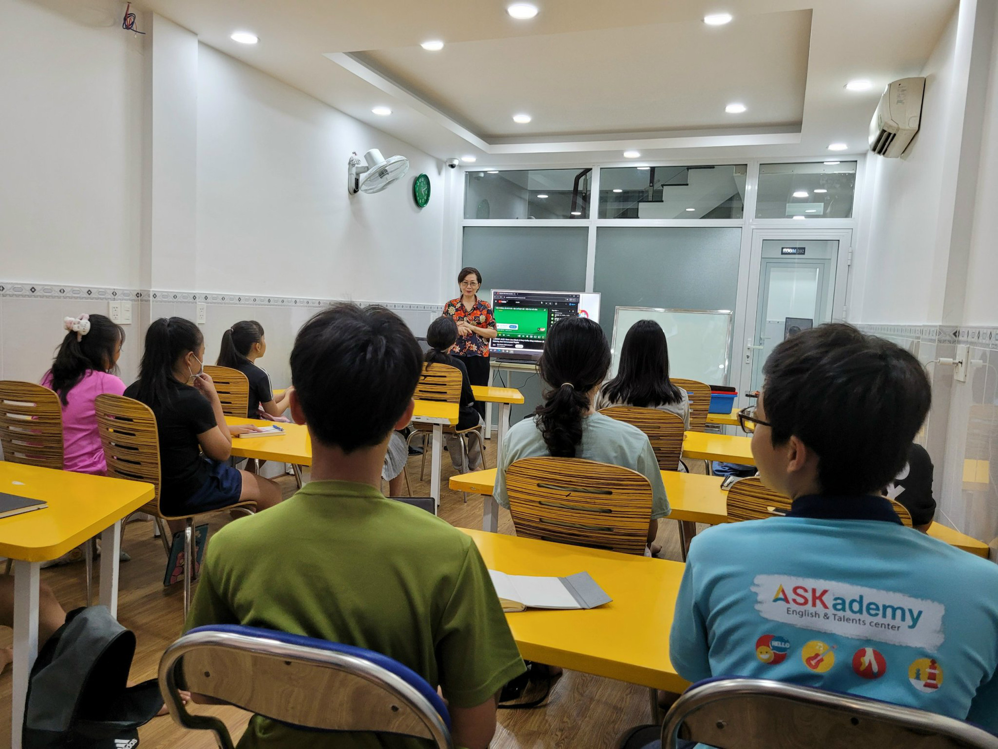 Học viên ASKademy trải nghiệm công việc làm báo