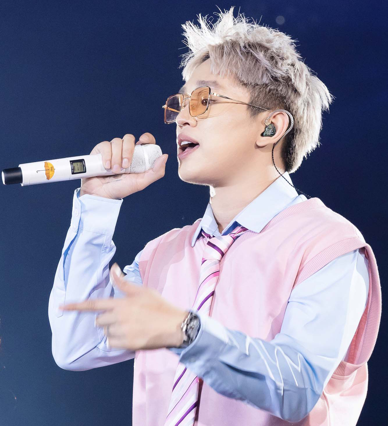 Phối hợp xử lý những phát ngôn gây bức xúc của rapper B Ray vừa bị 'đào ...