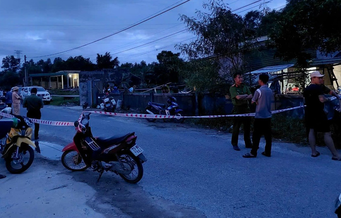 Hai người hàng xóm rủ nhau nhậu, một người bị chém chết, một người bị ...