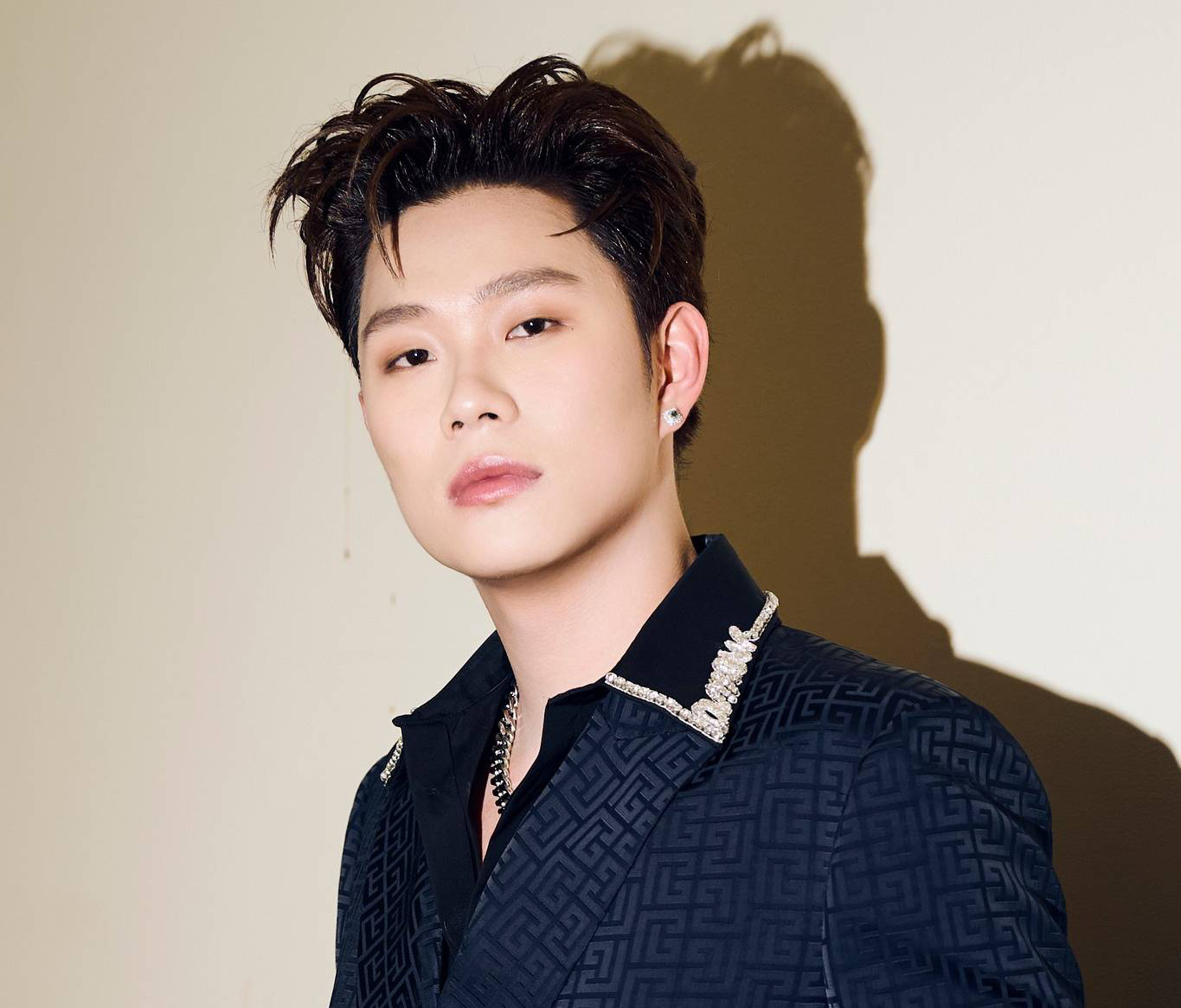 Ca sĩ Dương Domic đang gây sốt toàn cầu là ai? - Tuổi Trẻ Online