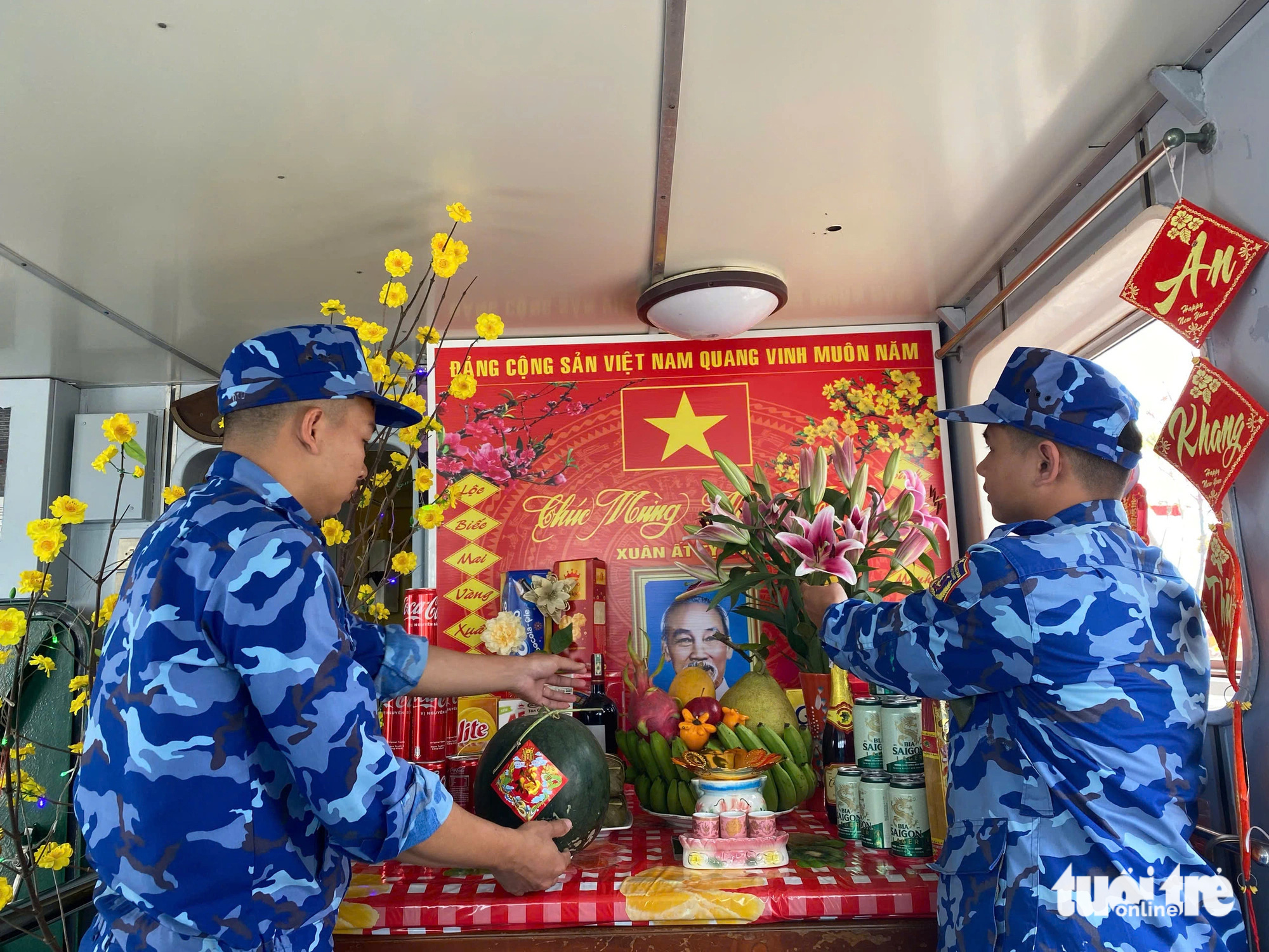 Lính xa nhà đón Tết với trò chơi dân gian, không quên nhiệm vụ - Tuổi ...