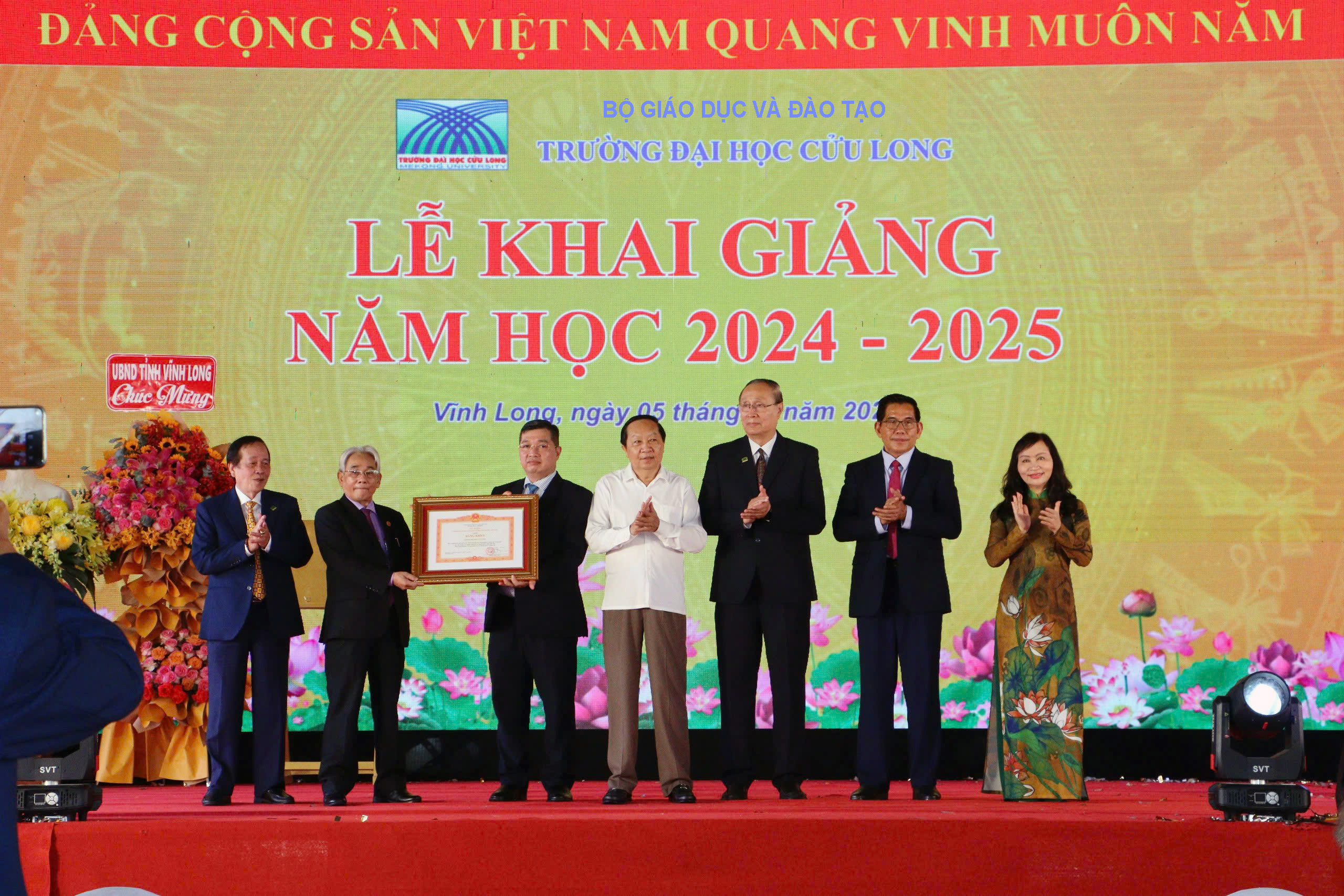 Trường đại học Cửu Long: Tích cực đổi mới để phát triển mạnh mẽ hơn ...