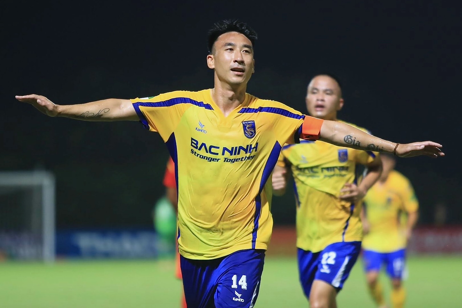 Hải Huy lập siêu phẩm giúp Bắc Ninh duy trì mạch bất bại - Tuổi Trẻ Online