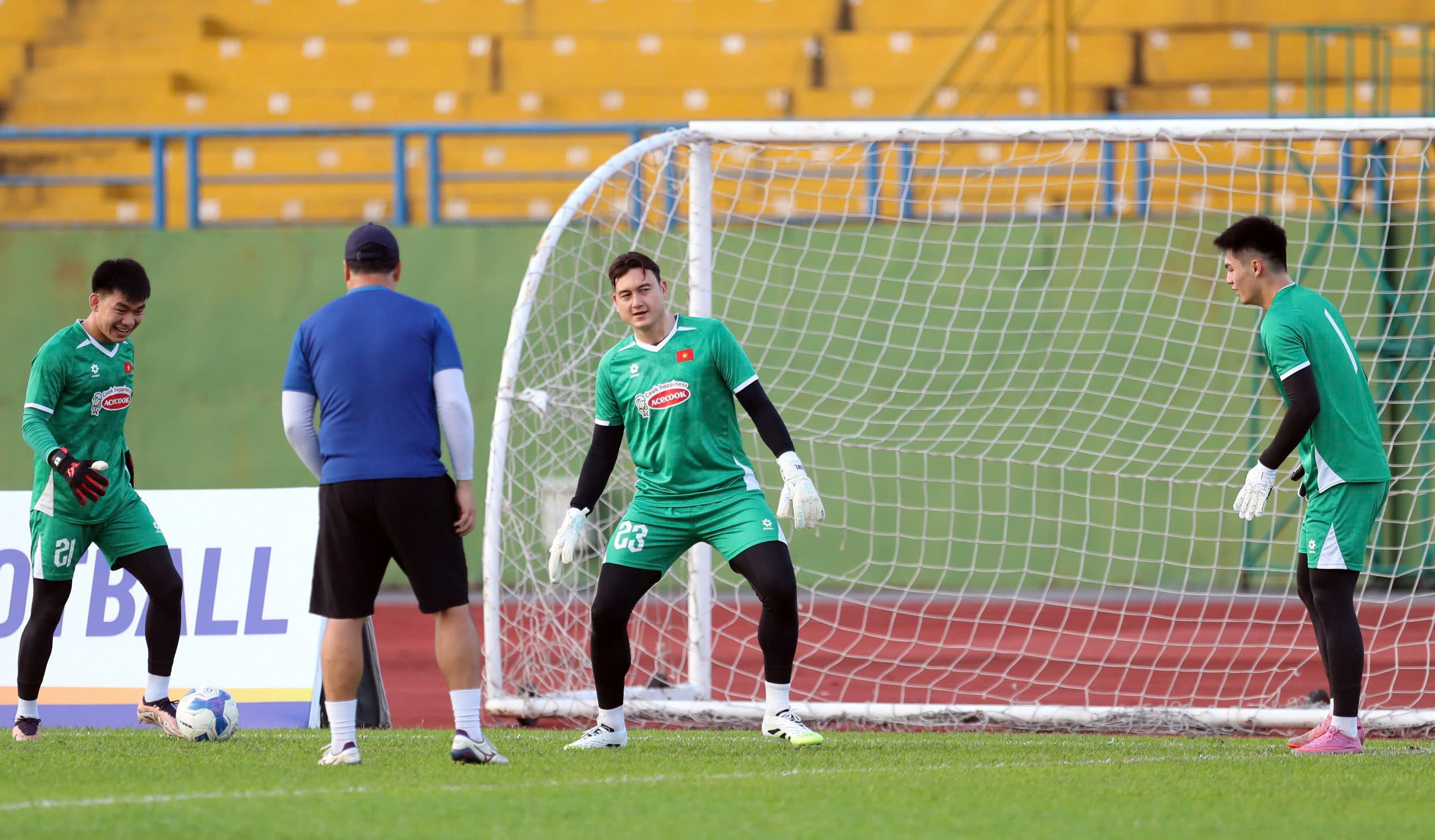 ¿Qué portero utilizará Kim para jugar contra Nepal?