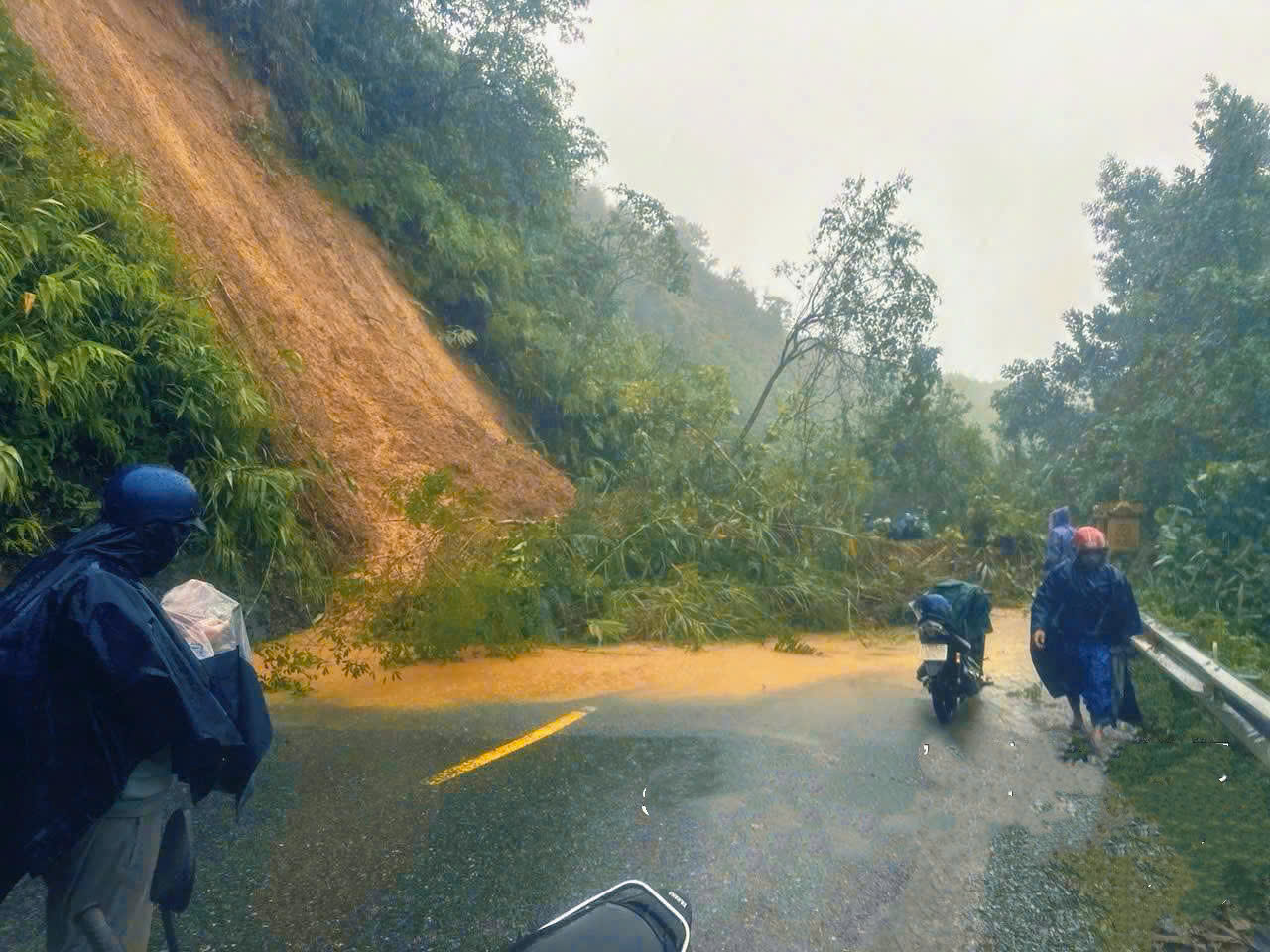 Flooding isolates mountain villages in Vietnam’s Hue as heavy rain ...