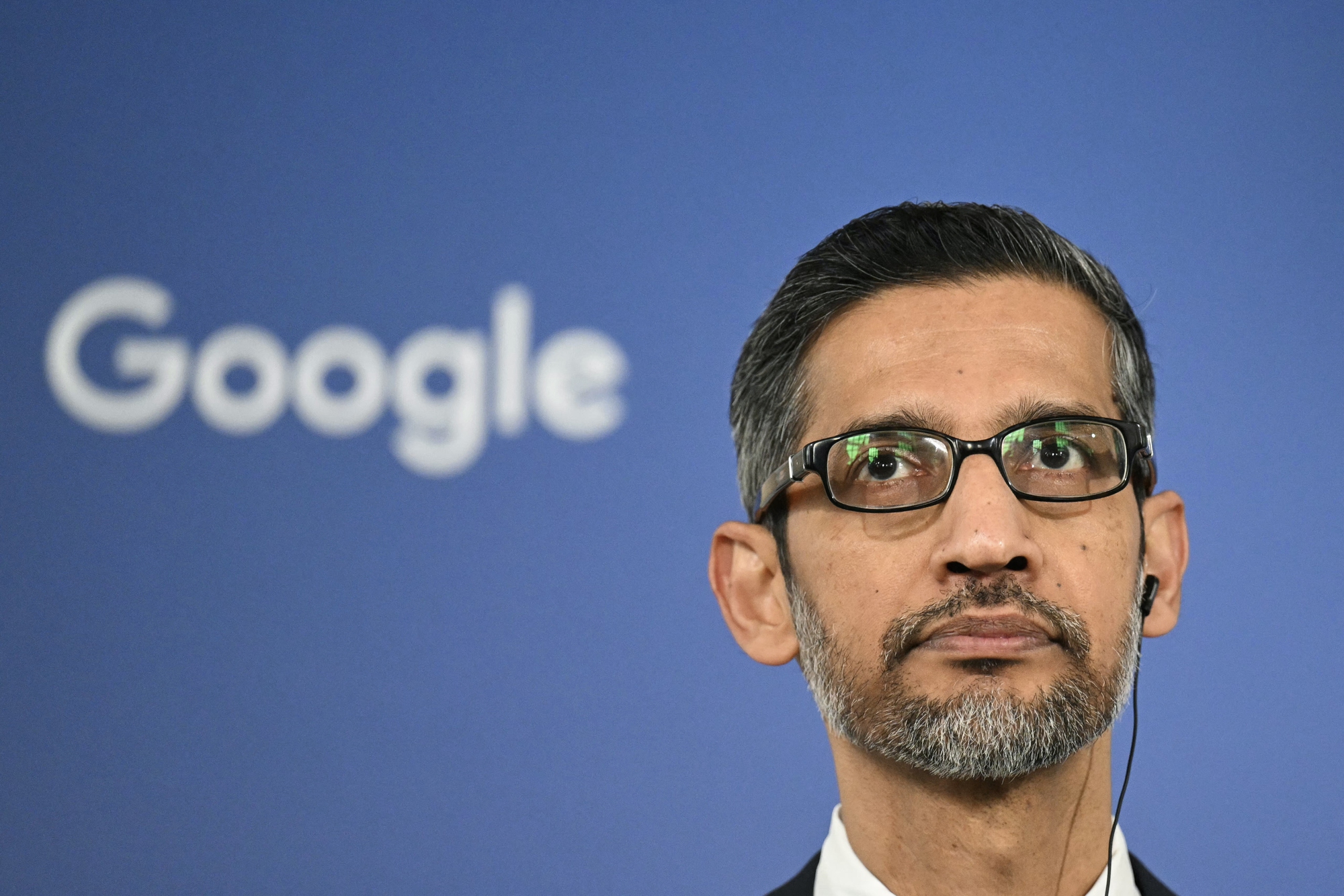 CEO Google: Bong bóng AI có thể vỡ, không nên mù quáng tin tưởng AI ...