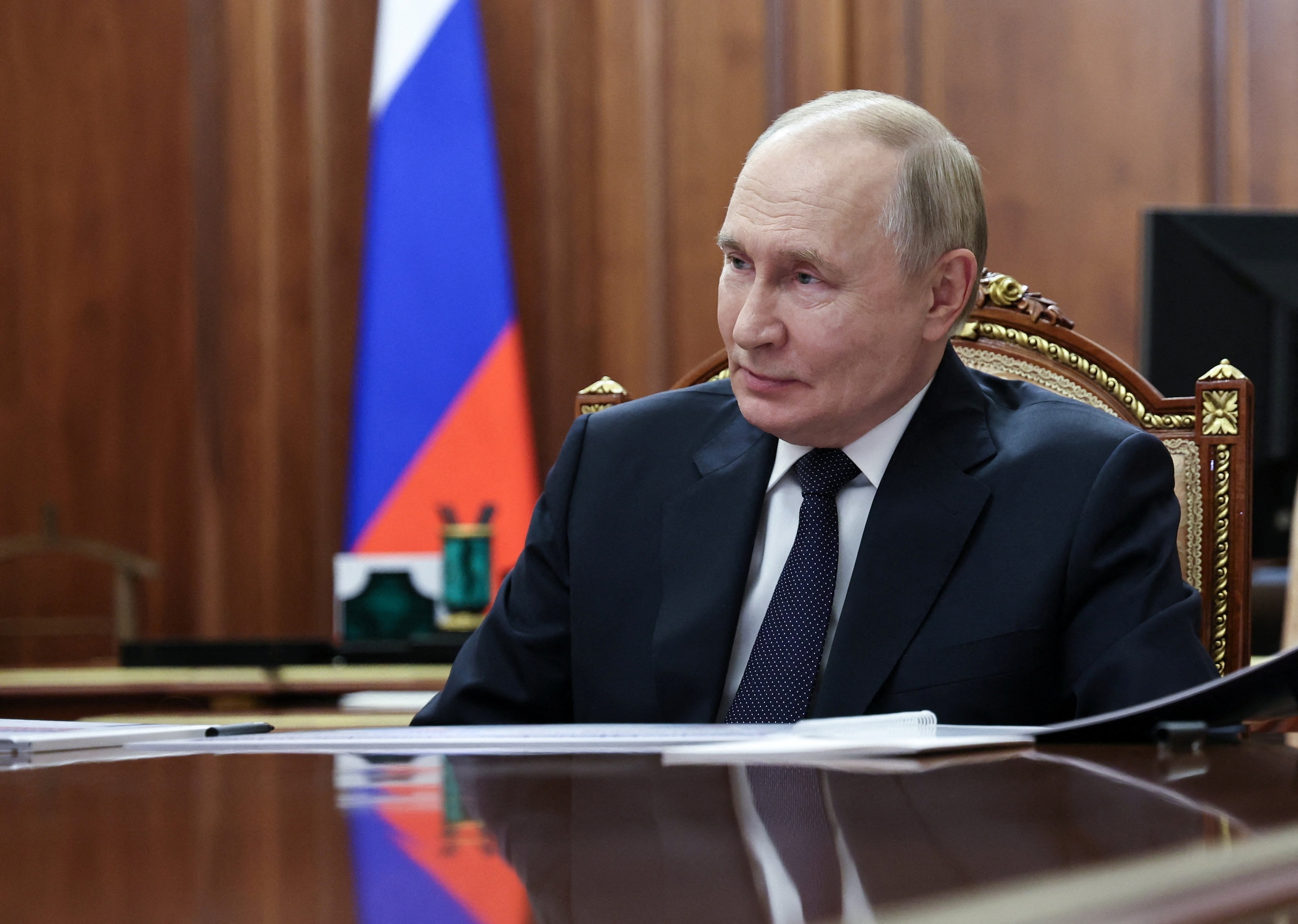 Tổng thống Putin yêu cầu 'thúc đẩy bản sắc Nga' tại các vùng sáp nhập ở ...