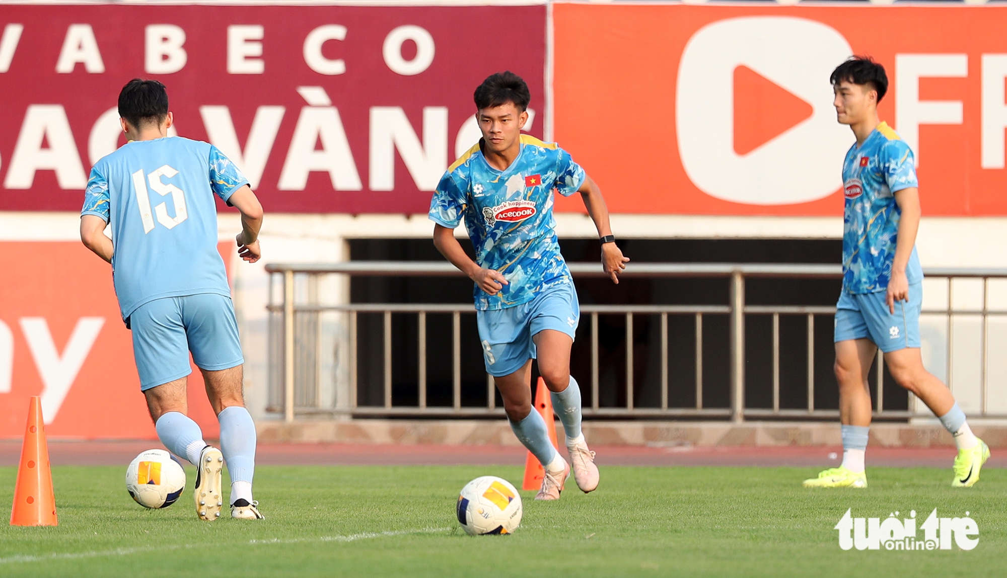 U22 Việt Nam chốt danh sách dự SEA Games 33: Bùi Vĩ Hào và cầu thủ Việt kiều Bulgaria bị loại ...