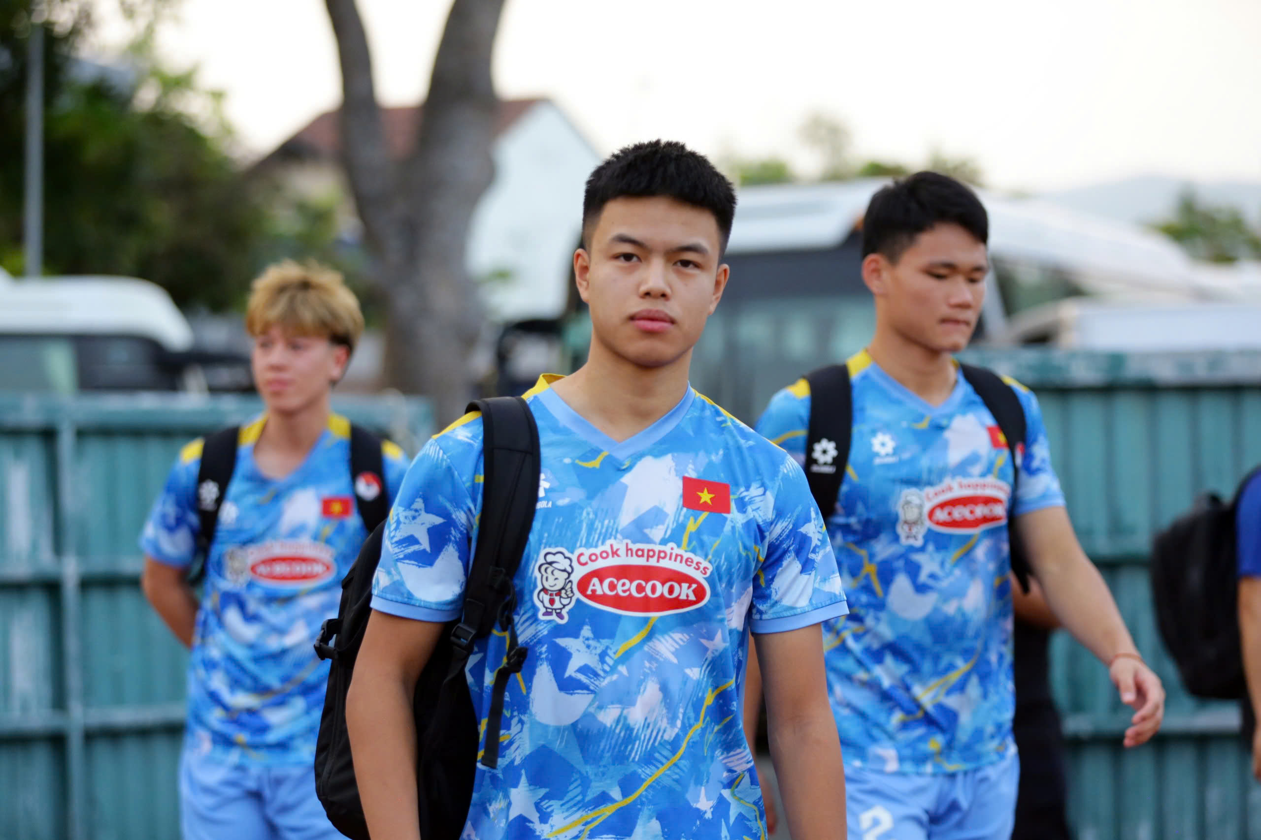 U22 Việt Nam chốt danh sách dự SEA Games 33: Bùi Vĩ Hào và cầu thủ Việt kiều Bulgaria bị loại ...