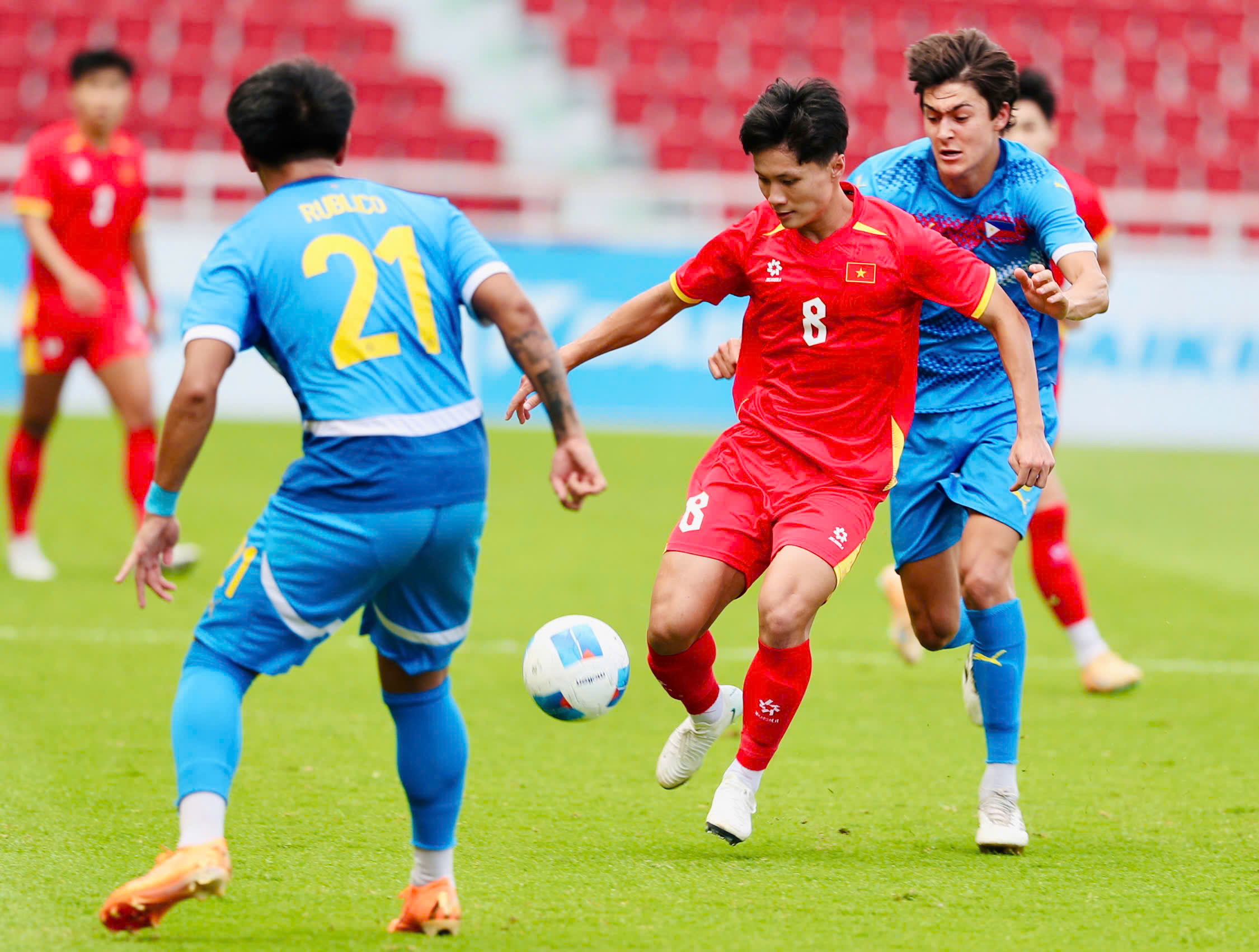 U22 Việt Nam - Philippines (hết hiệp 1) 0-0: Văn Khang bỏ lỡ cơ hội