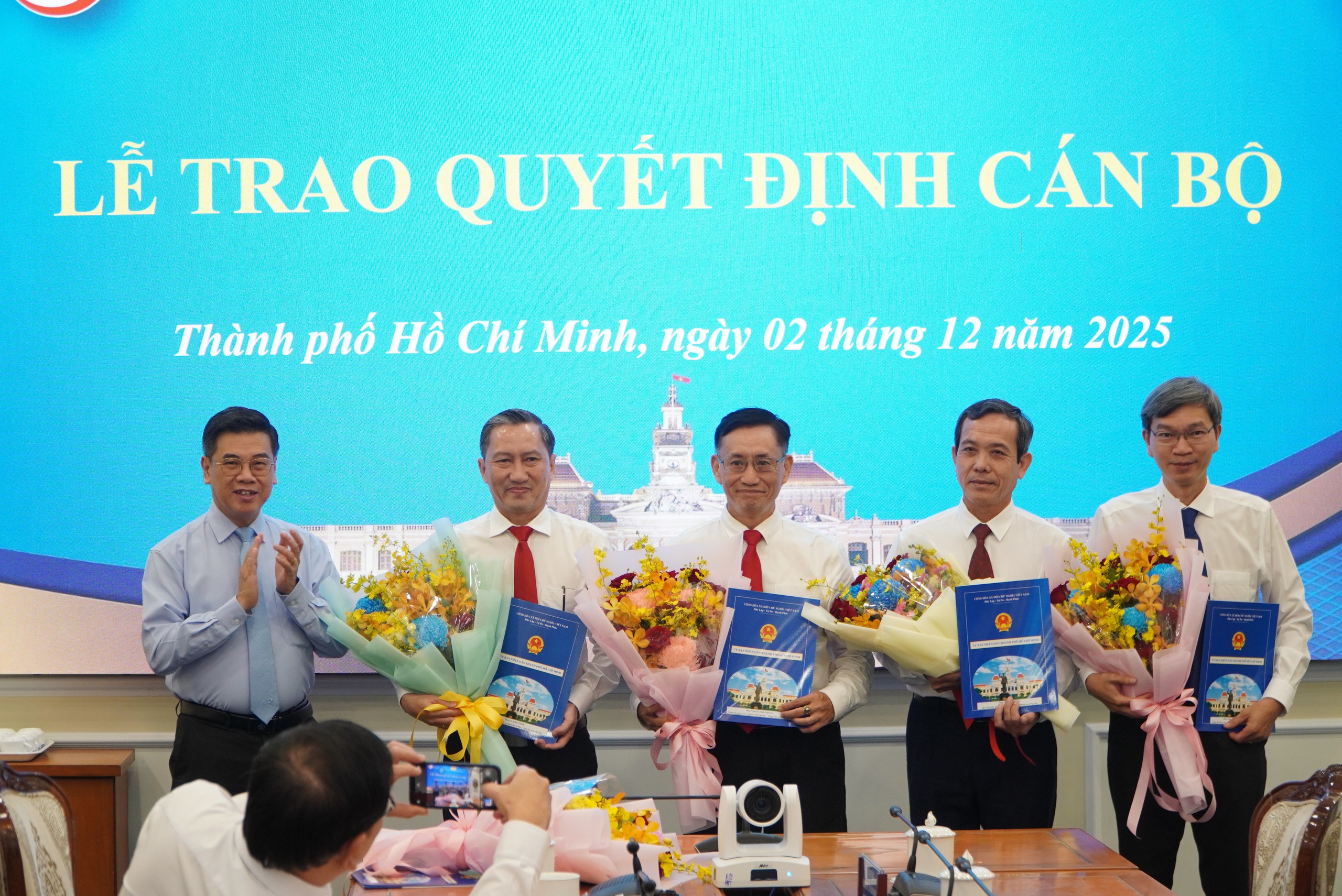 UBND TP.HCM bổ nhiệm lãnh đạo Quỹ Đầu tư phát triển Bình Dương, Bà Rịa ...