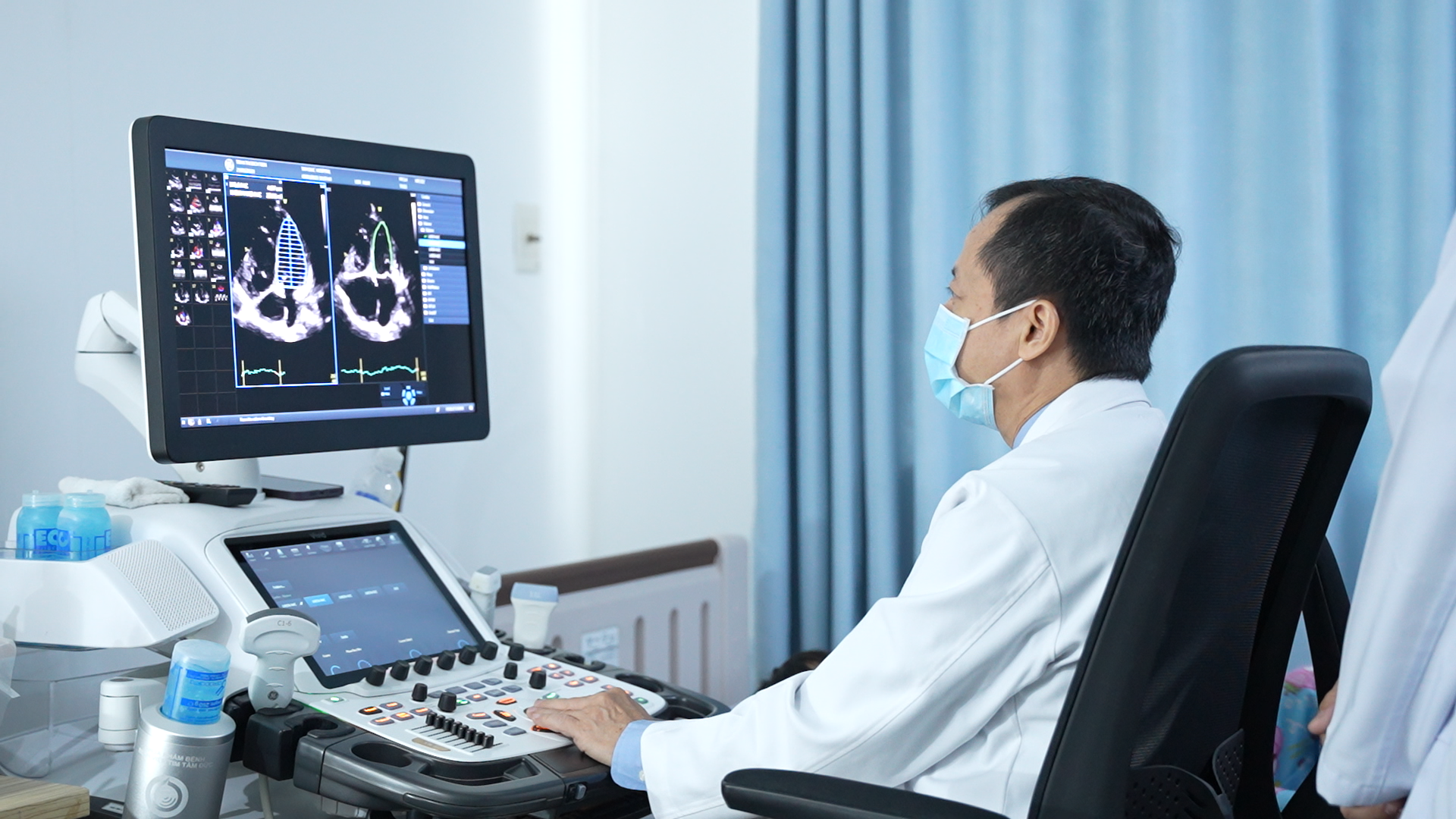 Siêu âm tim thai giúp phát hiện các bất thường ngay từ trong bụng mẹ ...