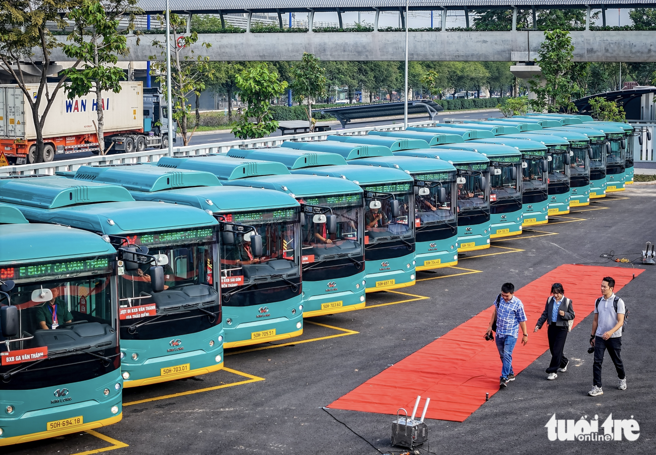 A look back at 1-year operation: How first metro line became part of Ho ...