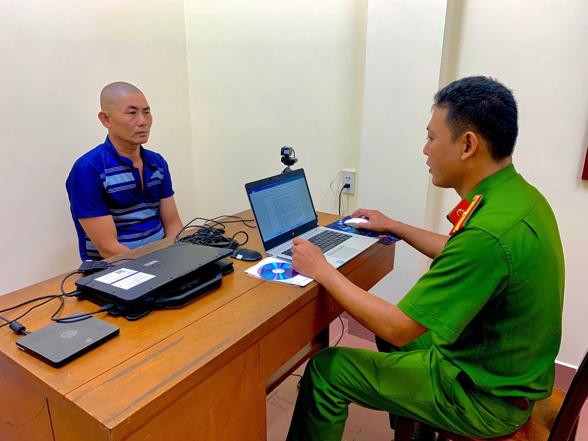 Bị cự cãi, người đàn ông bóp cổ người tình đến chết - Tuổi Trẻ Online