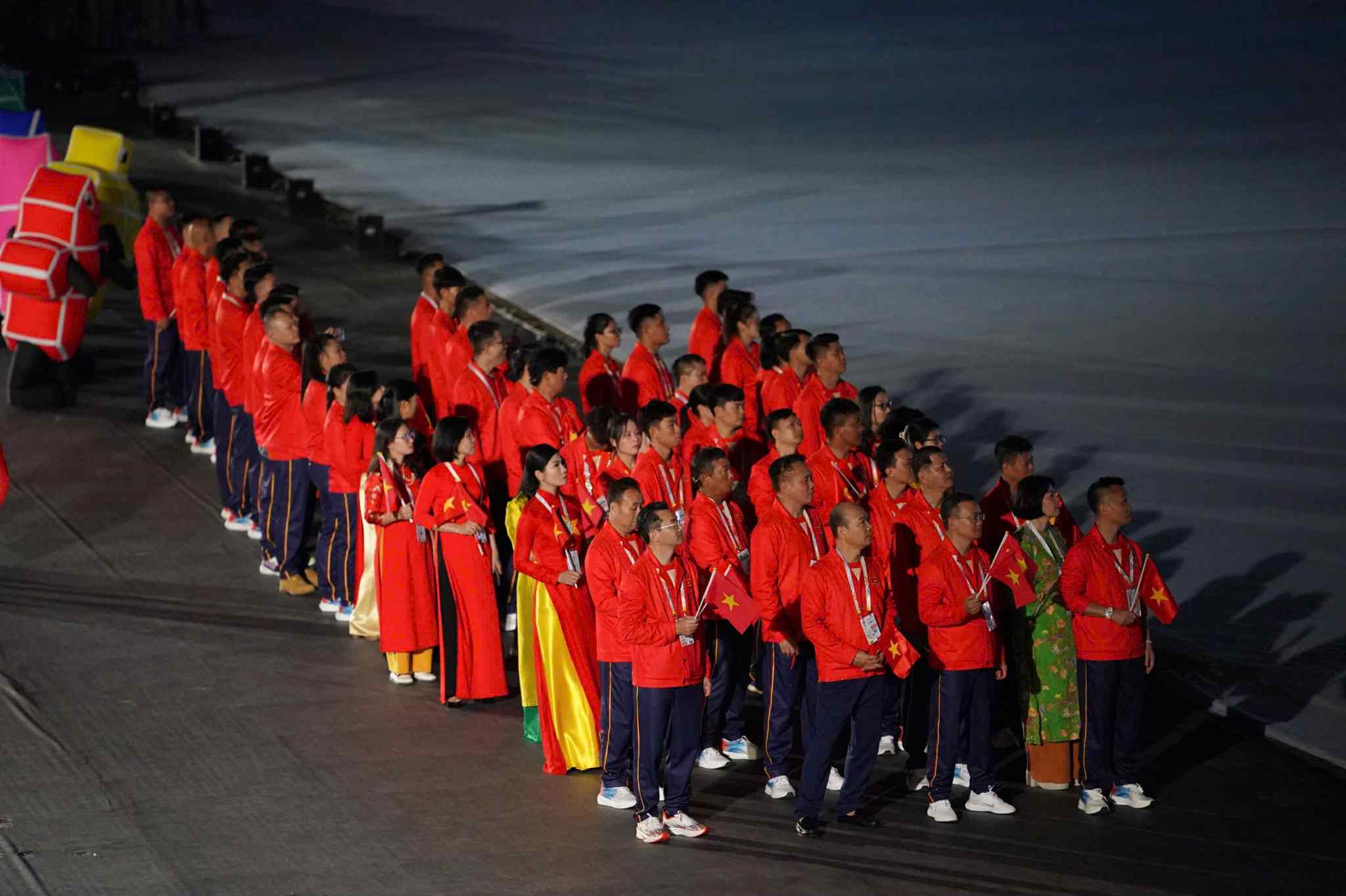 Opening of SEA Games 33: Torch lighting ceremony