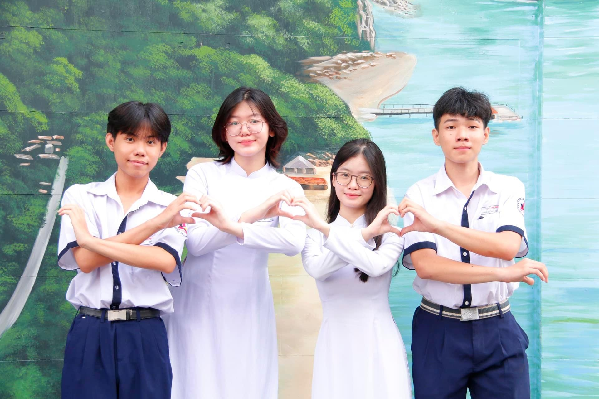 4 điều xứng đáng để 'flex' của Trường THPT Ten Lơ Man