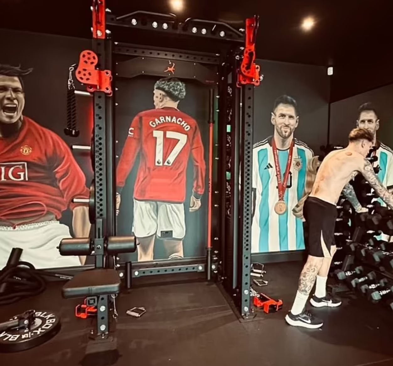 Phòng gym ‘tố’ Garnacho đứng giữa tranh luận về Ronaldo và Messi - Tuổi ...