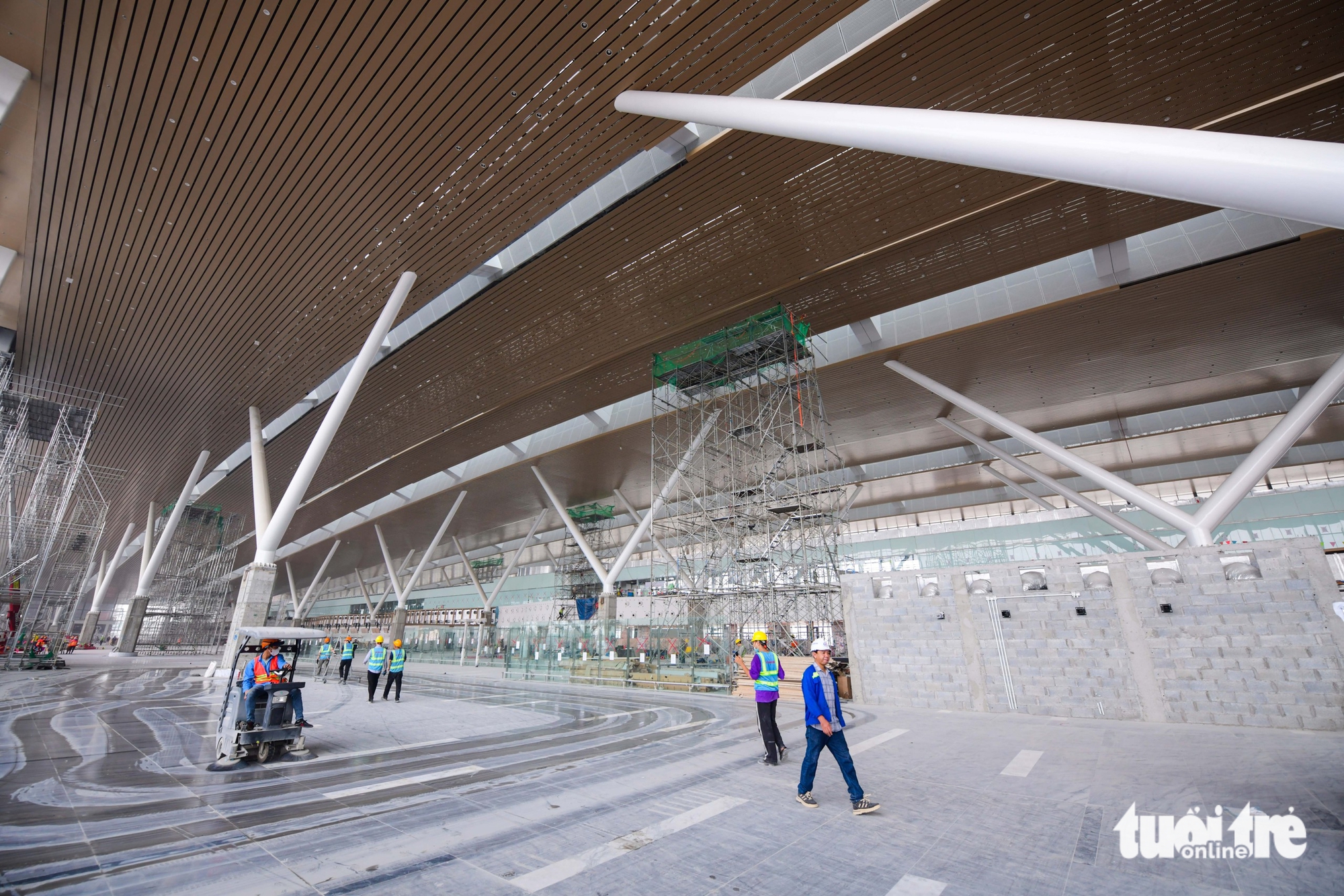 The majestic appearance of Tan Son Nhat T3 terminal before its inauguration