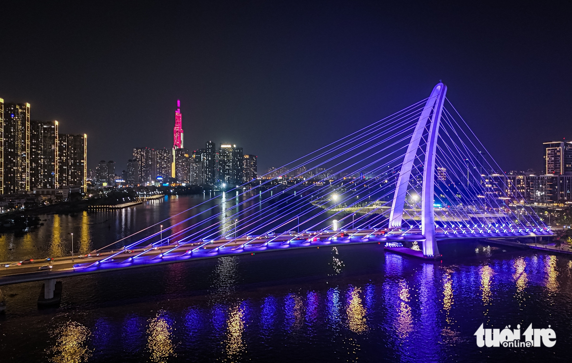 Cầu Ba Son rực rỡ nối các đô thị hiện đại hai bờ sông Sài Gòn - Tuổi ...