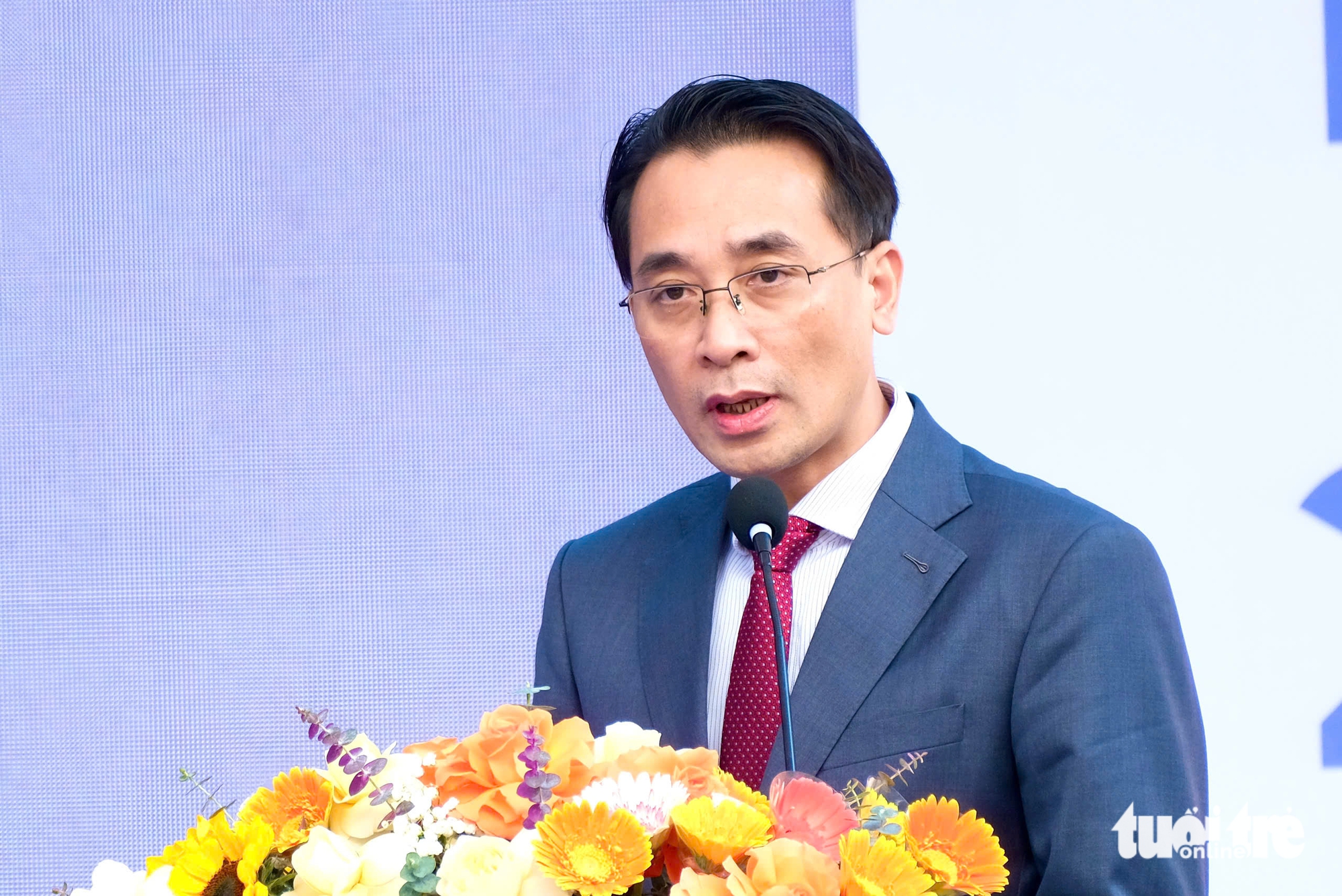 GS.TS Chử Đức Trình: Nhảy việc vì mục tiêu lương cao trong ngắn hạn sẽ ...