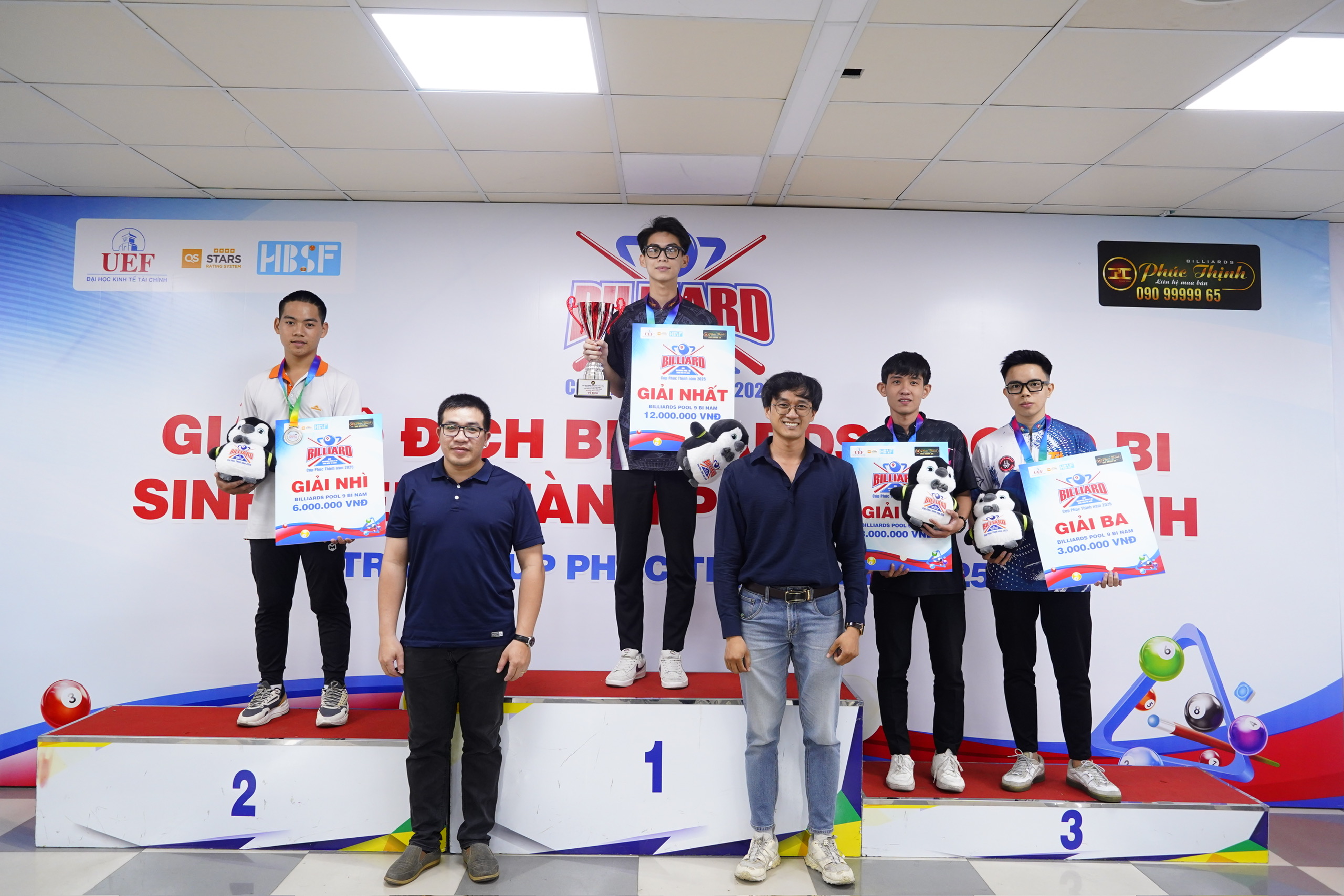 Beautiful female billiard player wins dramatic championship of Ho Chi ...