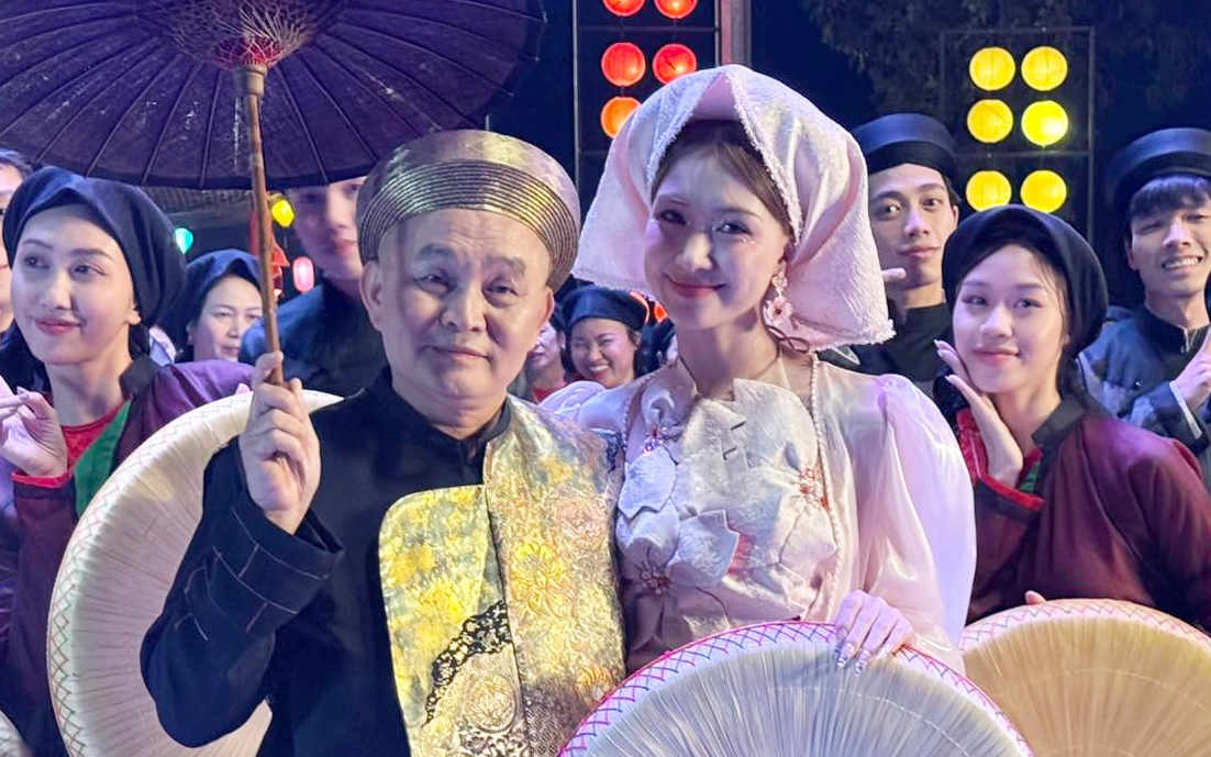 Hòa Minzy nhờ cả nước 'chống lưng' để MV mới on top 1 thế giới - Tuổi Trẻ Online