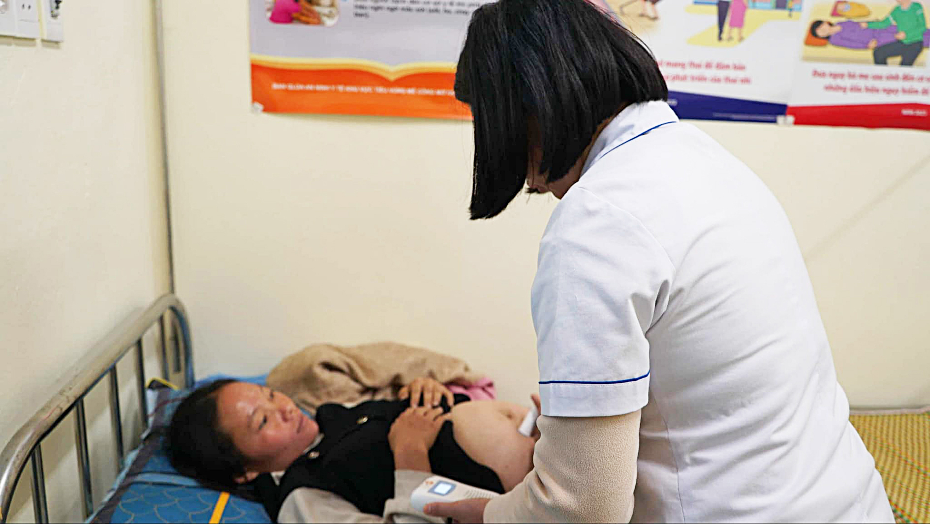 Nguy hiểm sinh con tại nhà - Kỳ 1: Mất vợ, mất con vì 'sinh con thuận ...