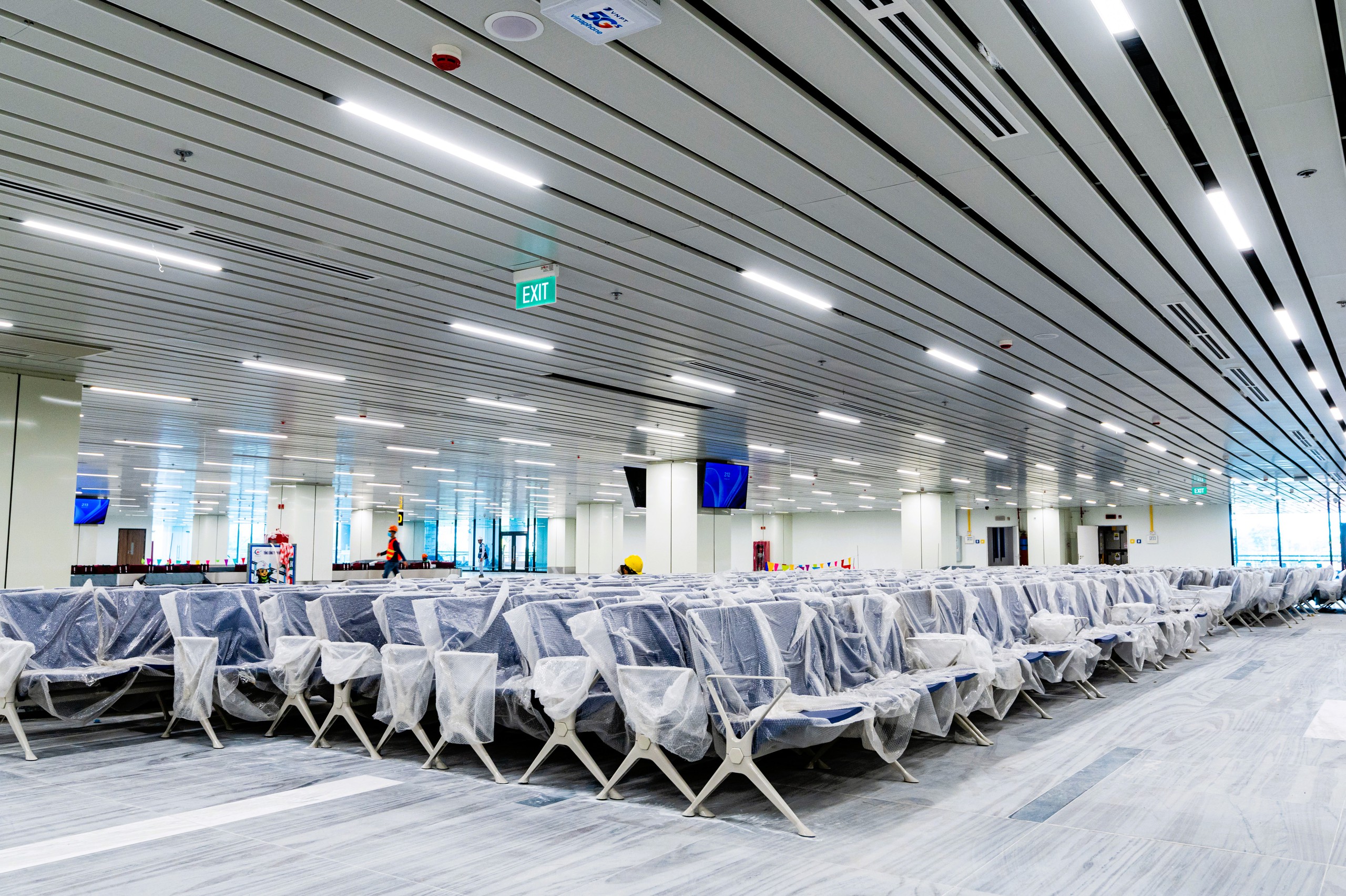 Hình ảnh nhà ga T3 Tân Sơn Nhất sắp hoàn thành, nhiều nơi đã khang ...