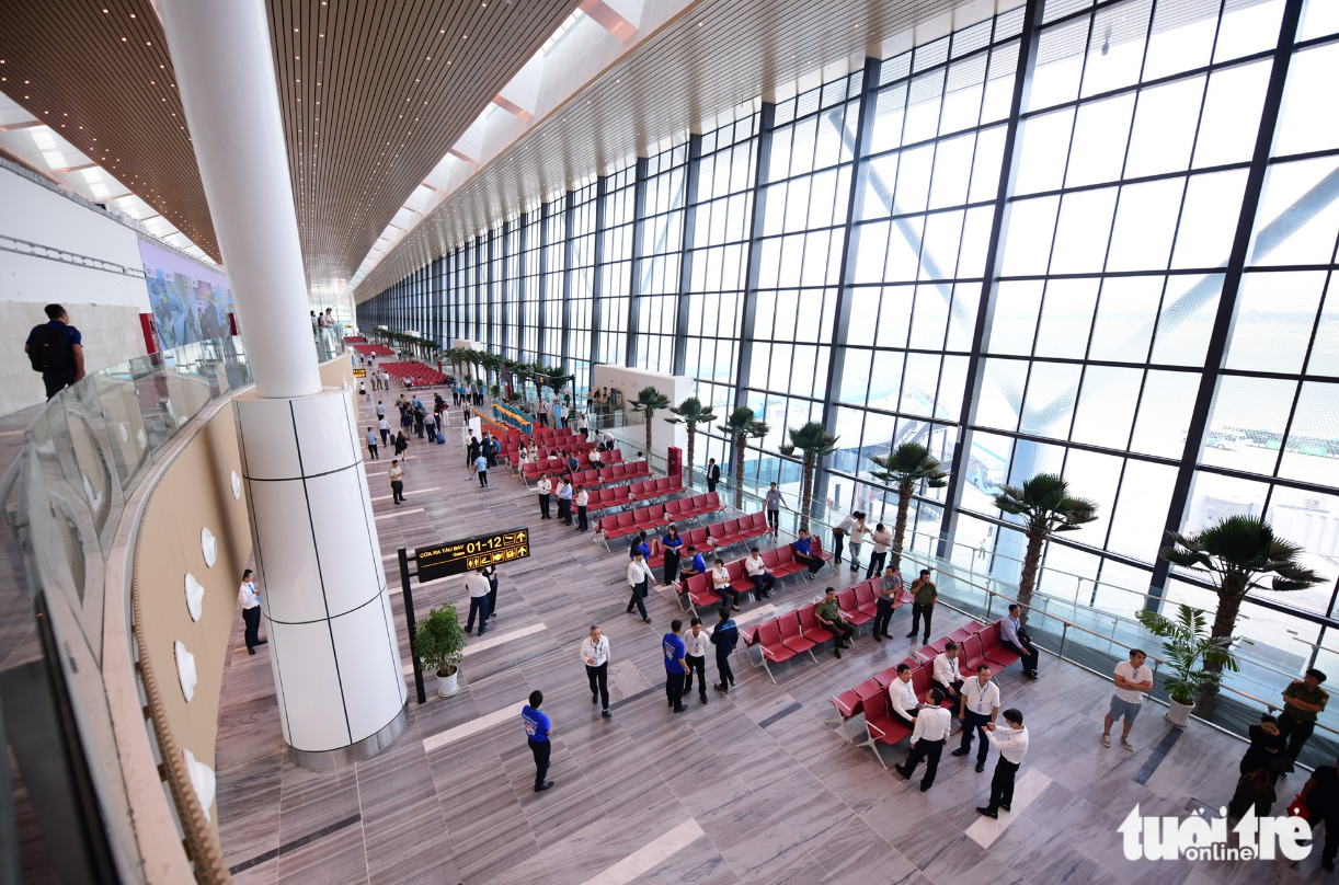 Ho Chi Minh City airport’s T3 terminal officially opens