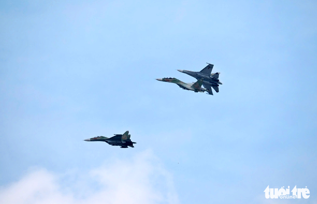 Choppers, fighter jets intensify rehearsals ahead of Vietnam’s ...