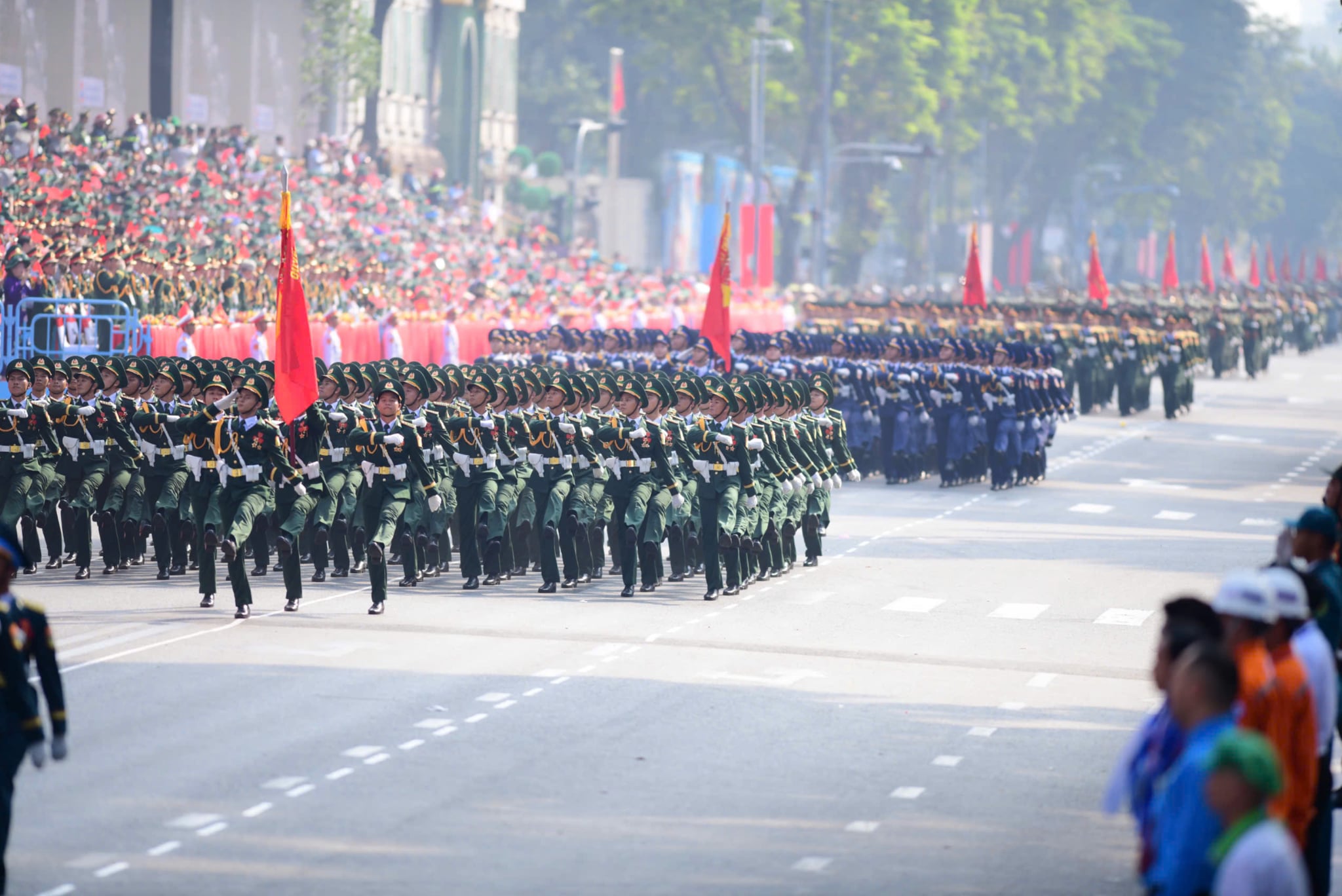 LIVE: Ho Chi Minh City becomes focal point of Vietnam's Reunification ...