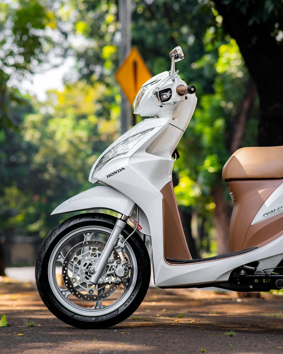 Spacy hóa thân thành Honda Vision phiên bản Việt, có phụ tùng phải nhập ...