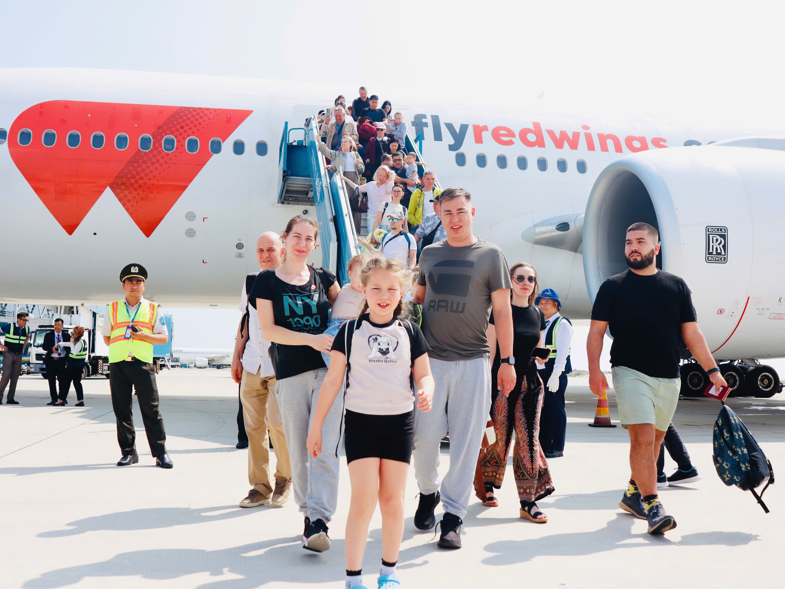 Hãng hàng không thứ 5 của Nga đưa khách đến Khánh Hòa - Tuổi Trẻ Online