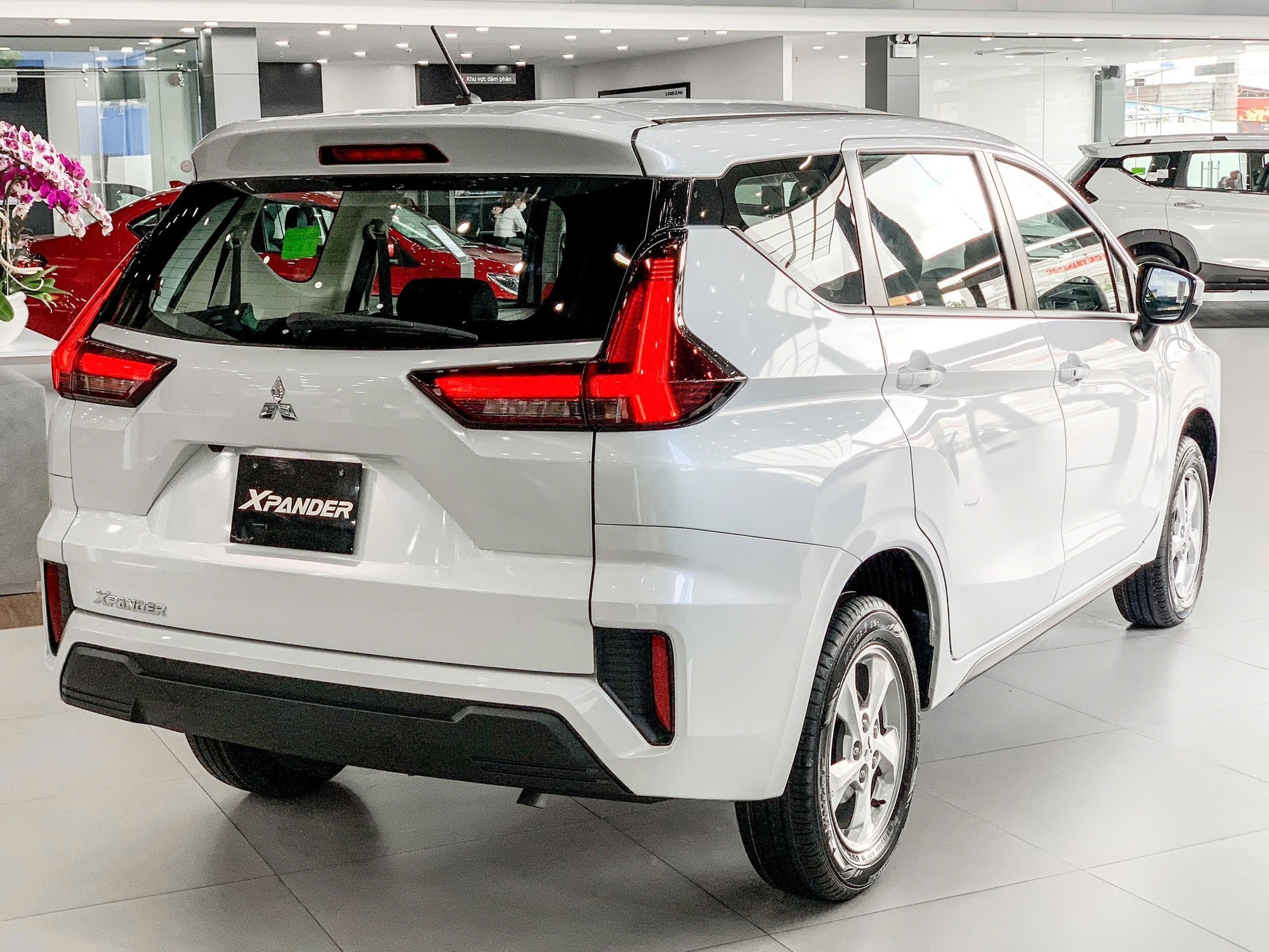 Mitsubishi sắp tung xe hot: 'Xforce 7 chỗ', Xpander thế hệ mới, Pajero ...