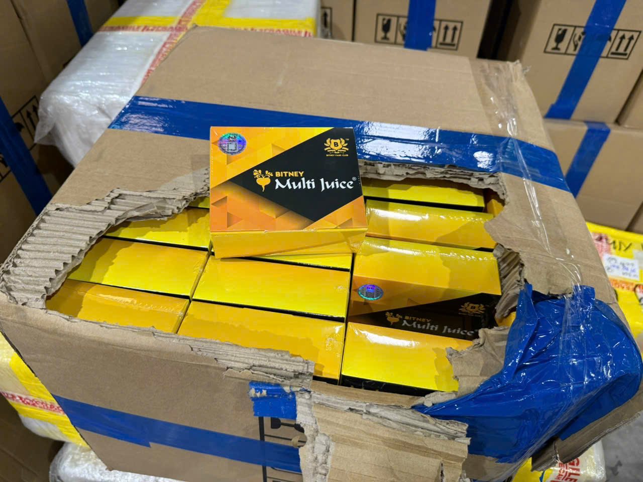 Cận cảnh sản phẩm chứa chất cấm trong đường dây đa cấp vừa bị đánh sập ...