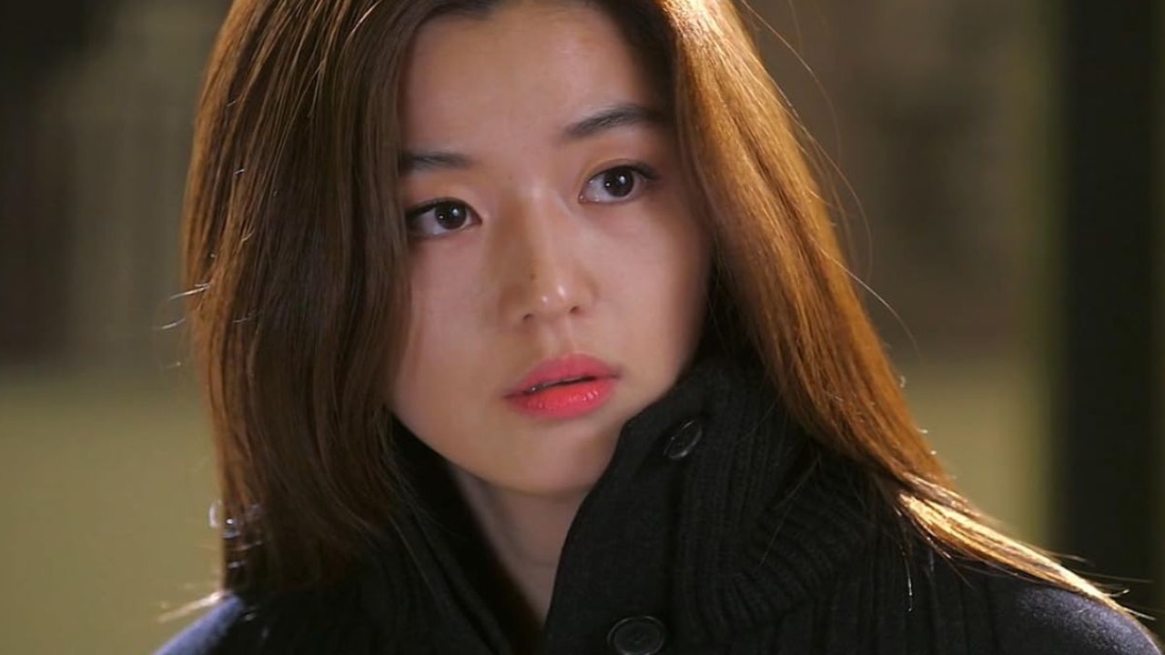 'Mợ chảnh' Jun Ji Hyun 'soán ngôi' Song Hye Kyo - Tuổi Trẻ Online
