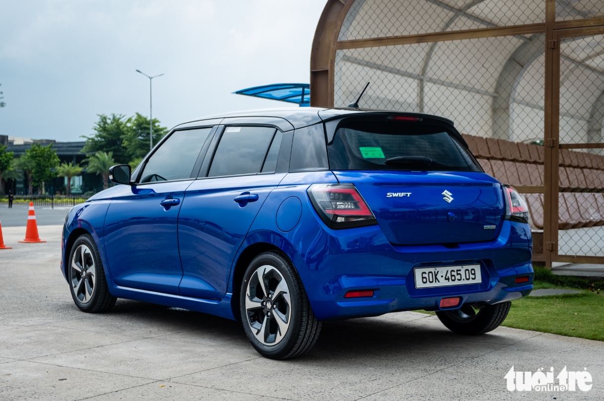 Suzuki Swift 2025 launched in Vietnam
