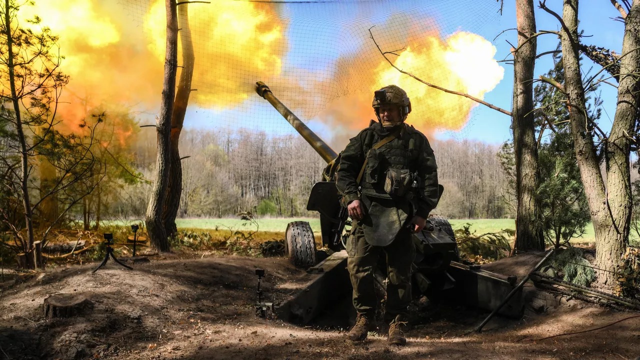 Nga nói giành được làng Karl Marx, Ukraine khẳng định đã diệt 'ổ mật vụ' giữa lòng Kiev - Tuổi ...