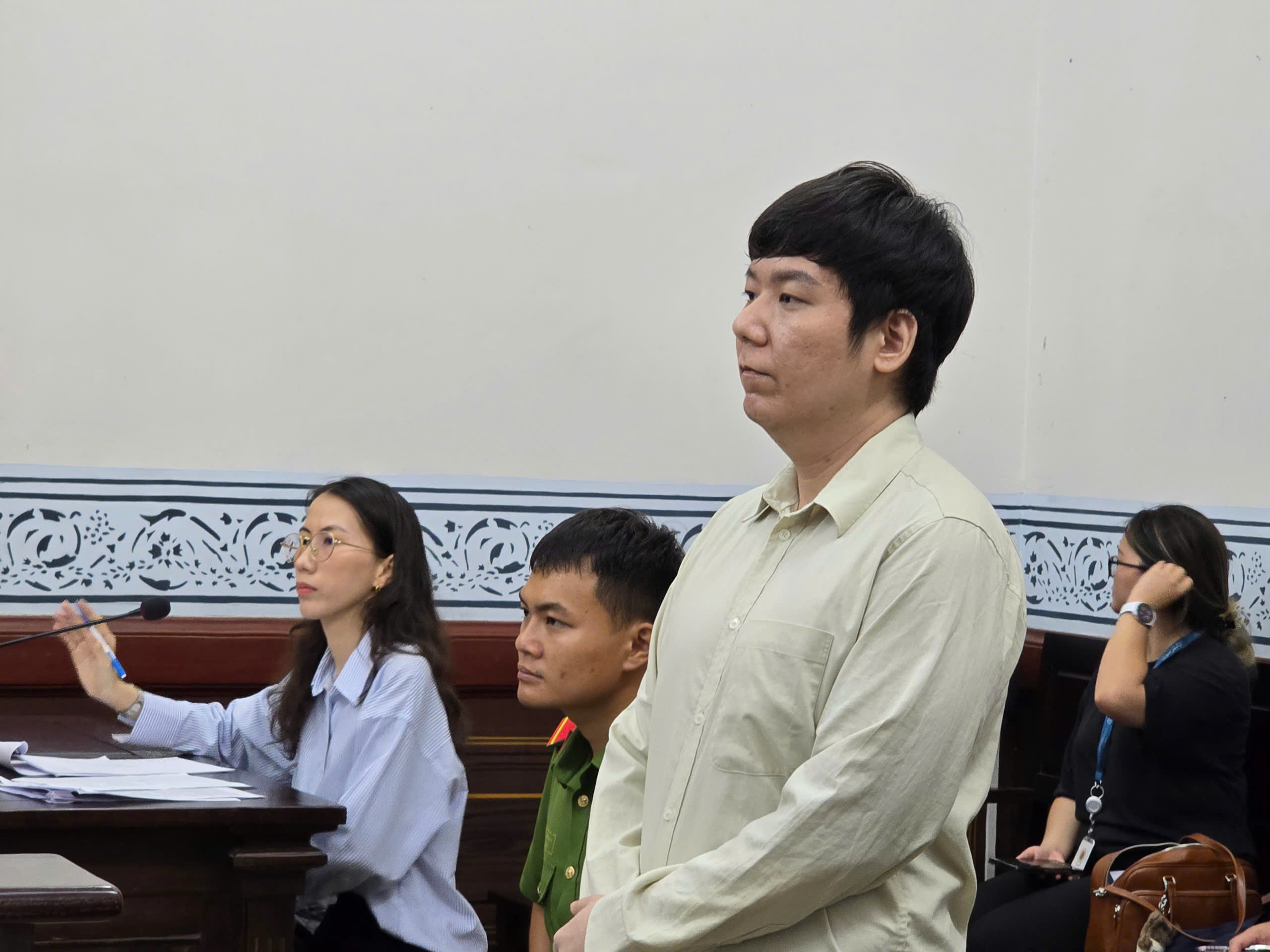 S.Korean man sentenced to 14 years in Vietnam for stealing $100,000 ...