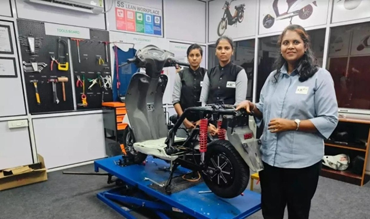 Giao thông xanh - cơ hội và thách thức - Kỳ 4: Chuyển xe xăng thành xe ...